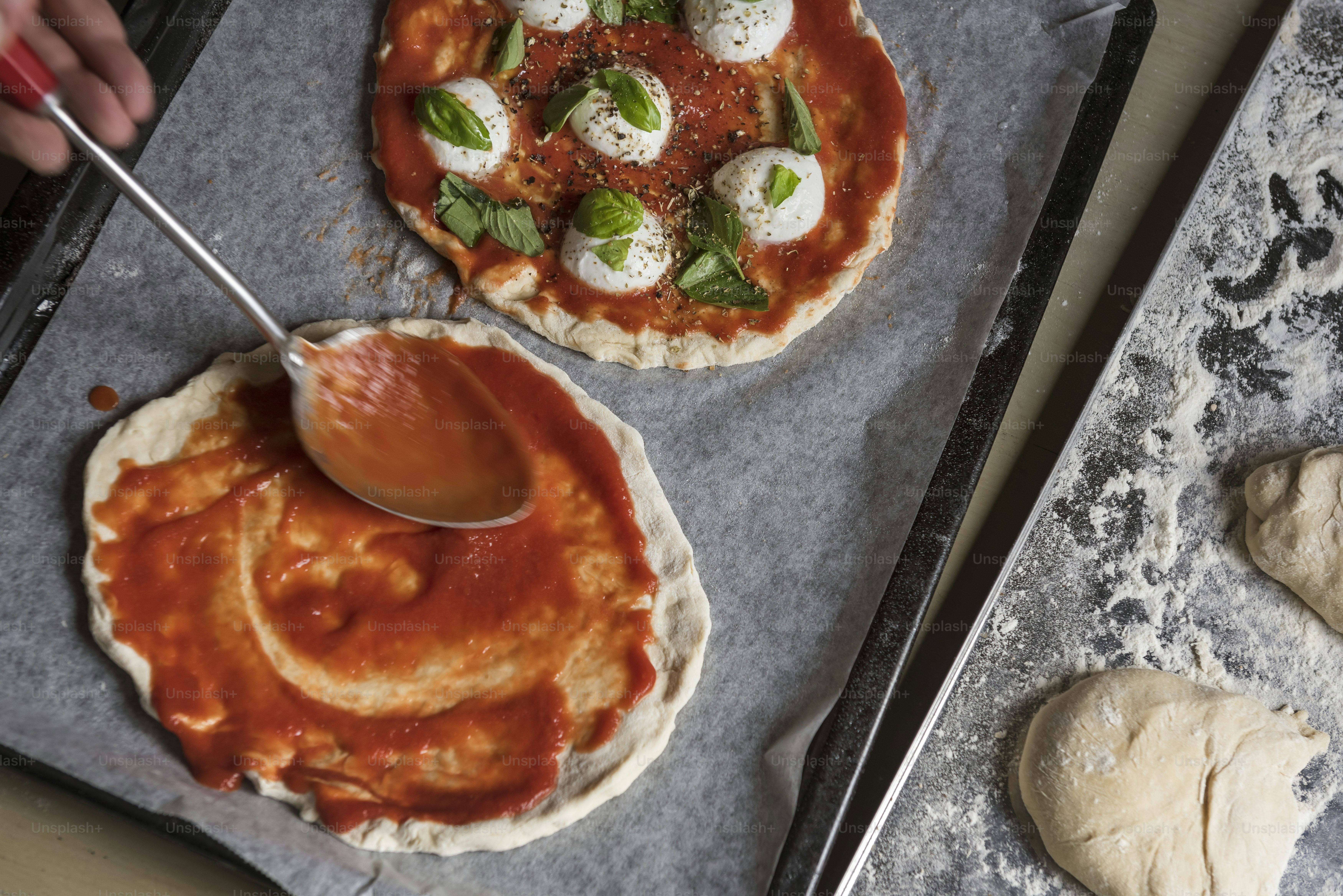 Homemade pizza food photography recipe idea photo – Uk Image on Unsplash