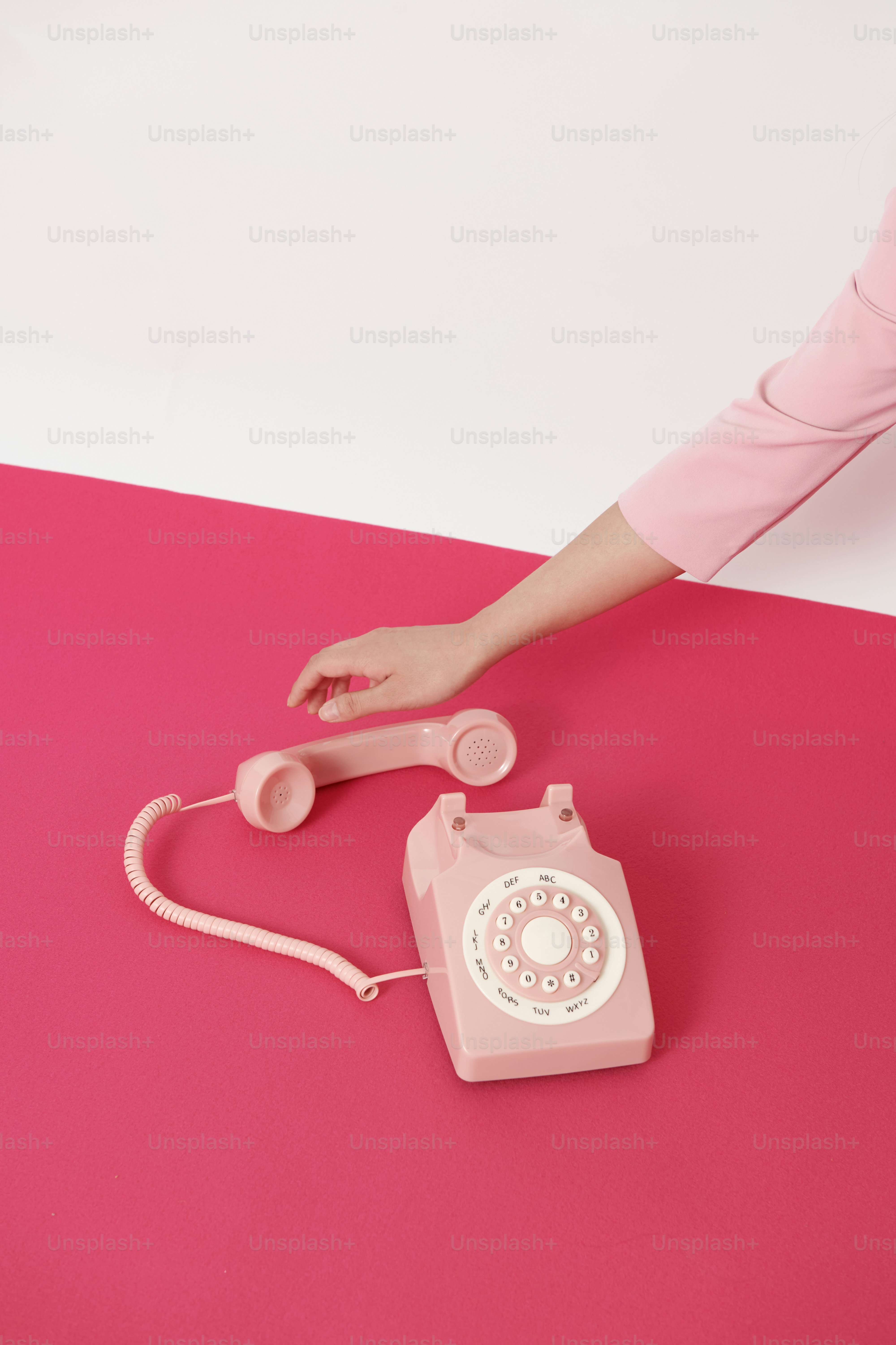 Pink Phone Pictures | Download Free Images on Unsplash