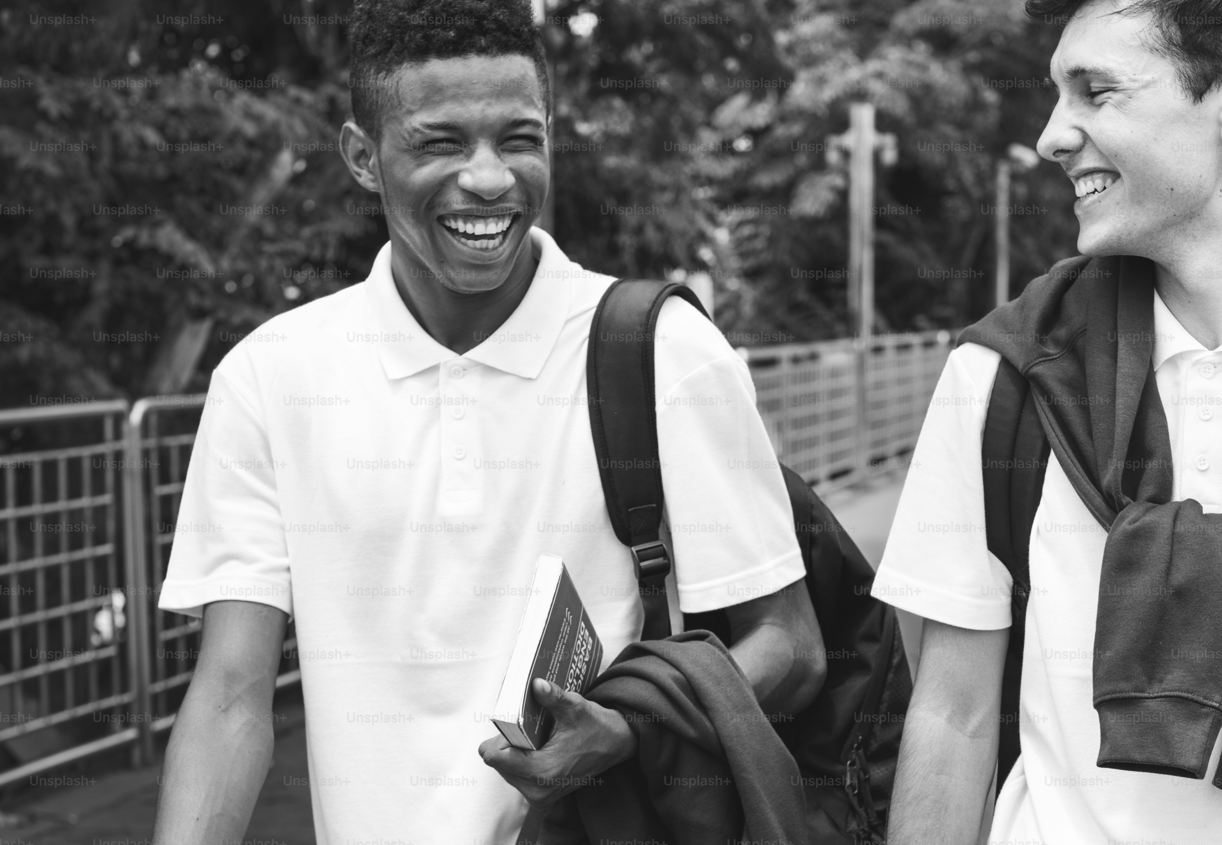 Group of student. photo – Education Image on Unsplash
