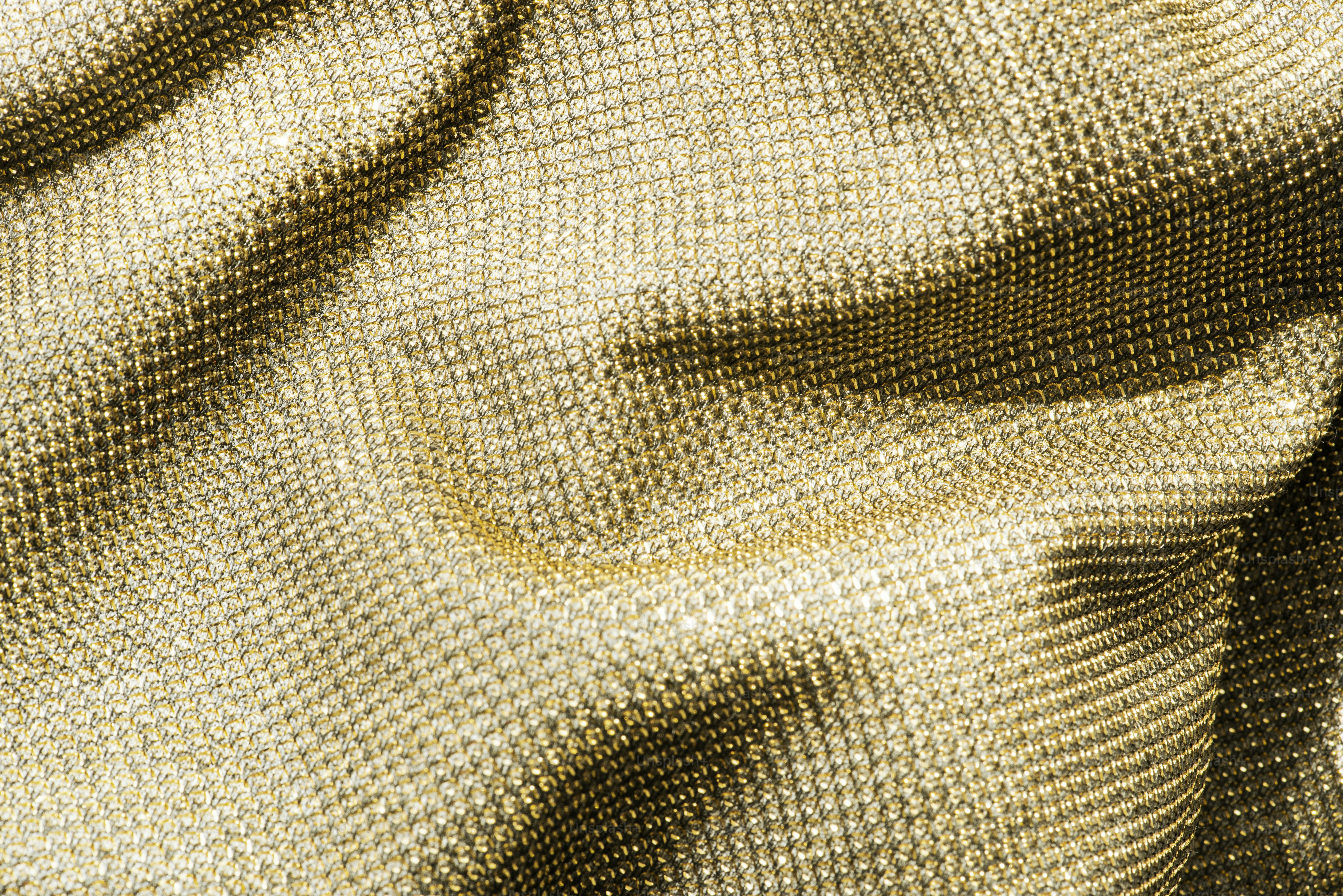 Messed up golden fabric background photo – Art Image on Unsplash