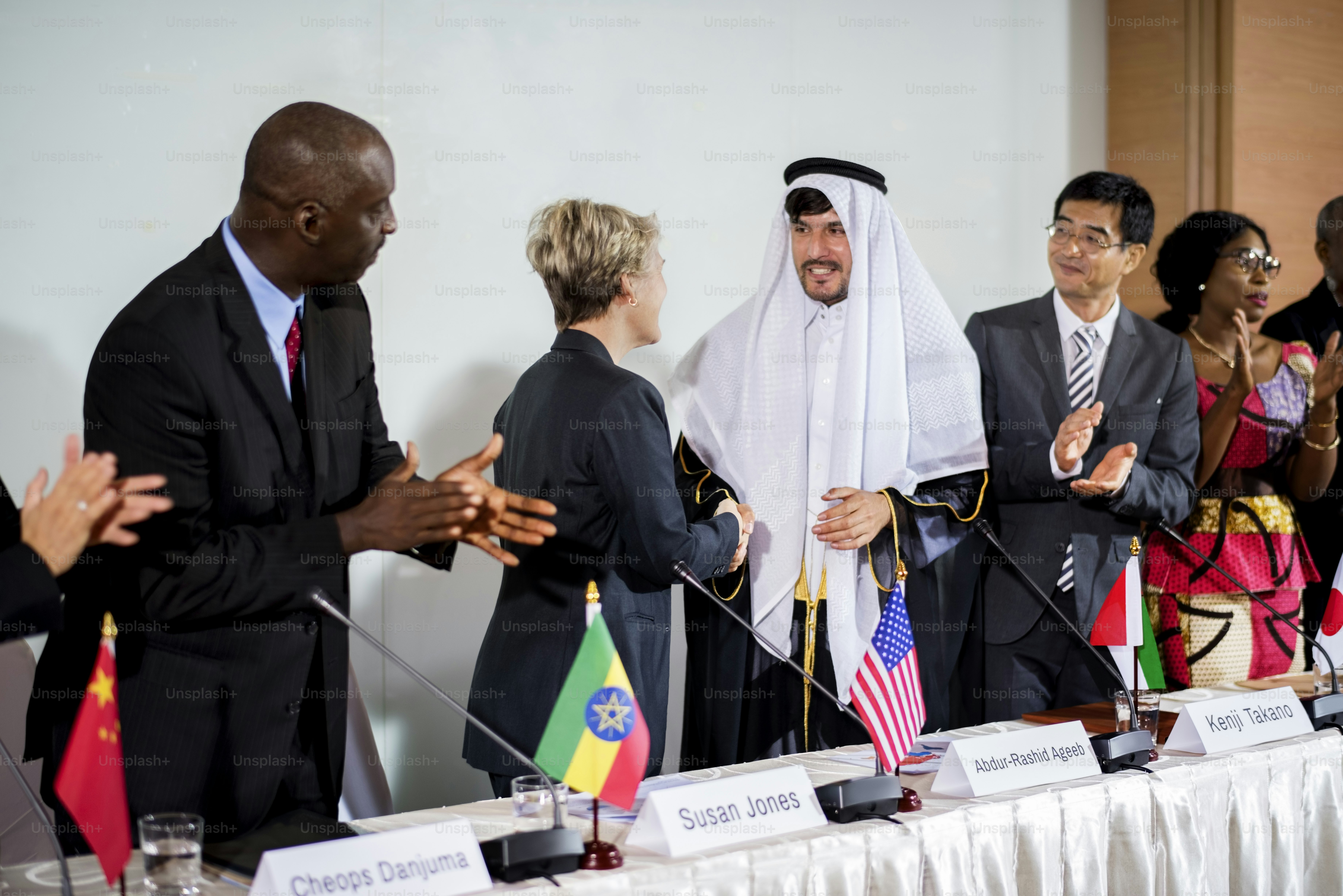 Diversität Menschen repräsentieren internationale ...