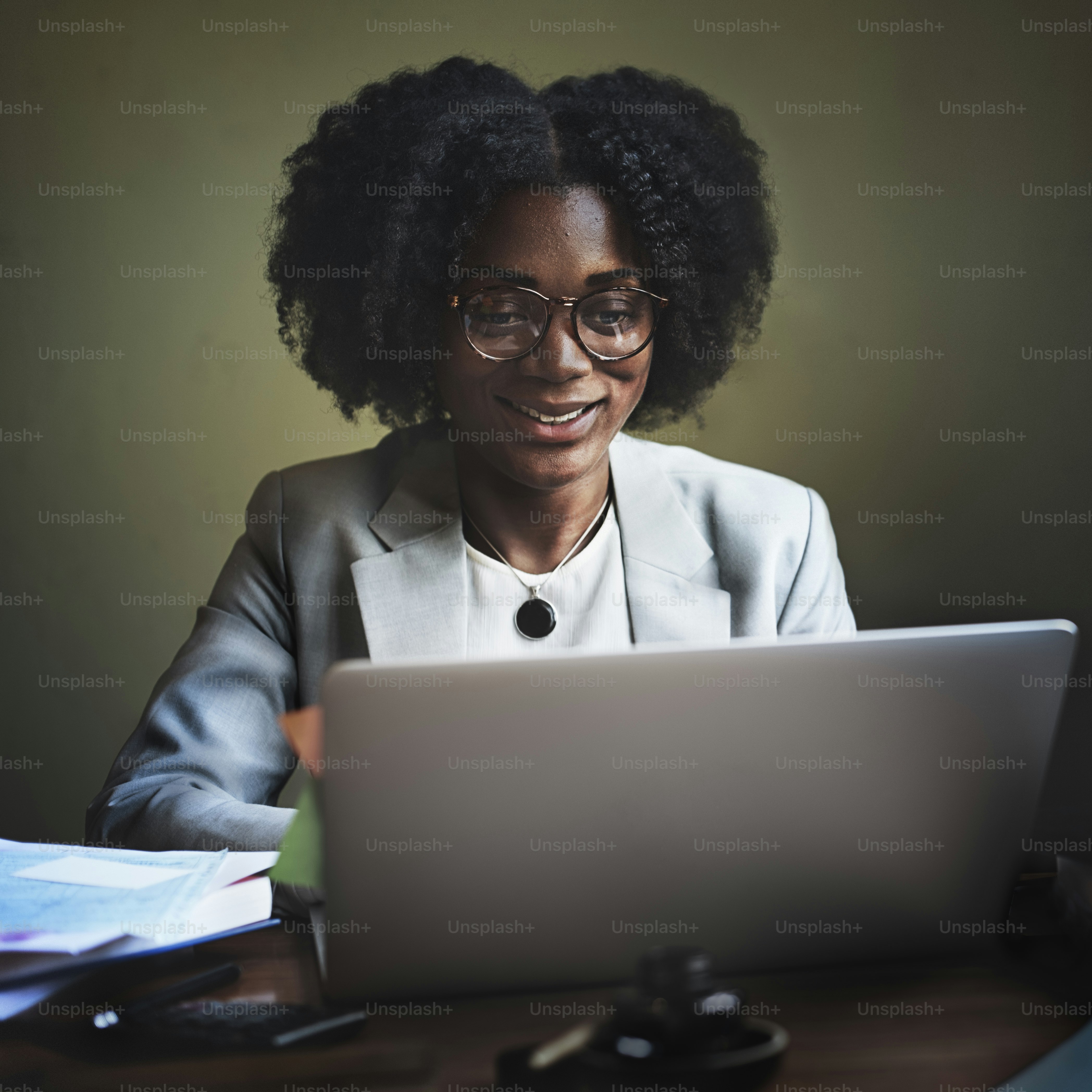 Woman Connection Computer Networking Wireless Concept photo – Business ...