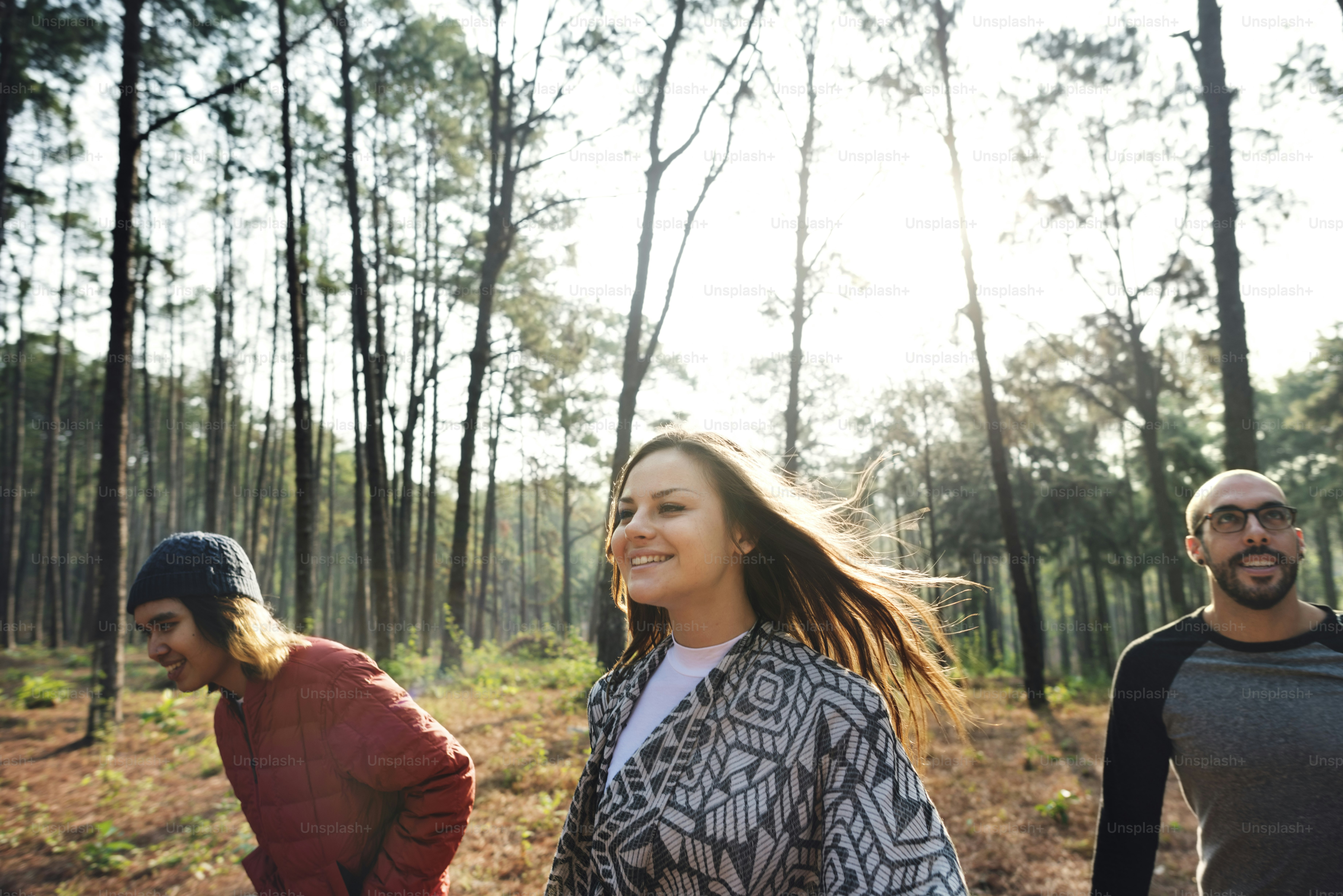 Friends Explore Nature Outdoors Concept photo – Travel Image on Unsplash