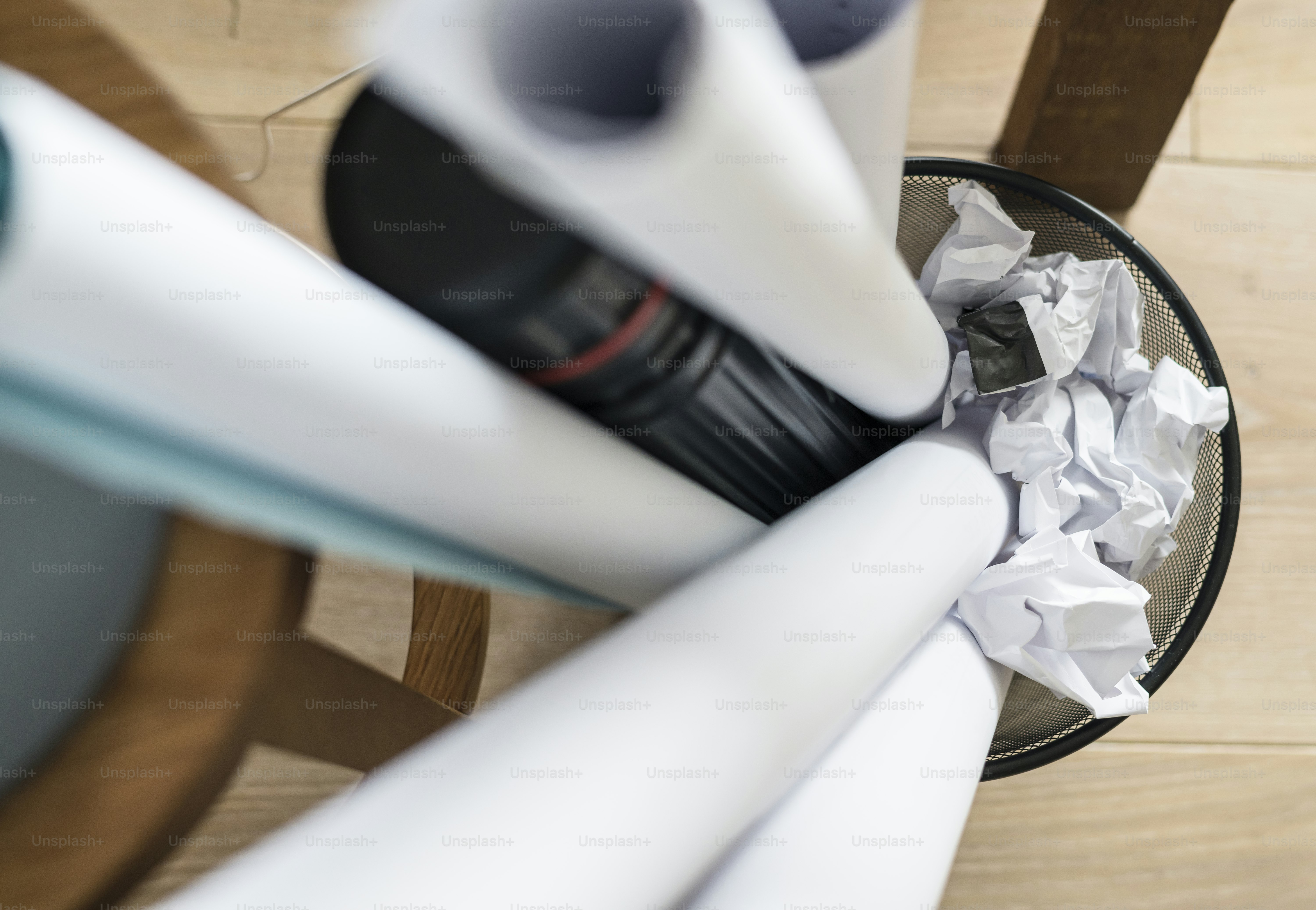Paper wastes in trash bin photo – Paper Image on Unsplash