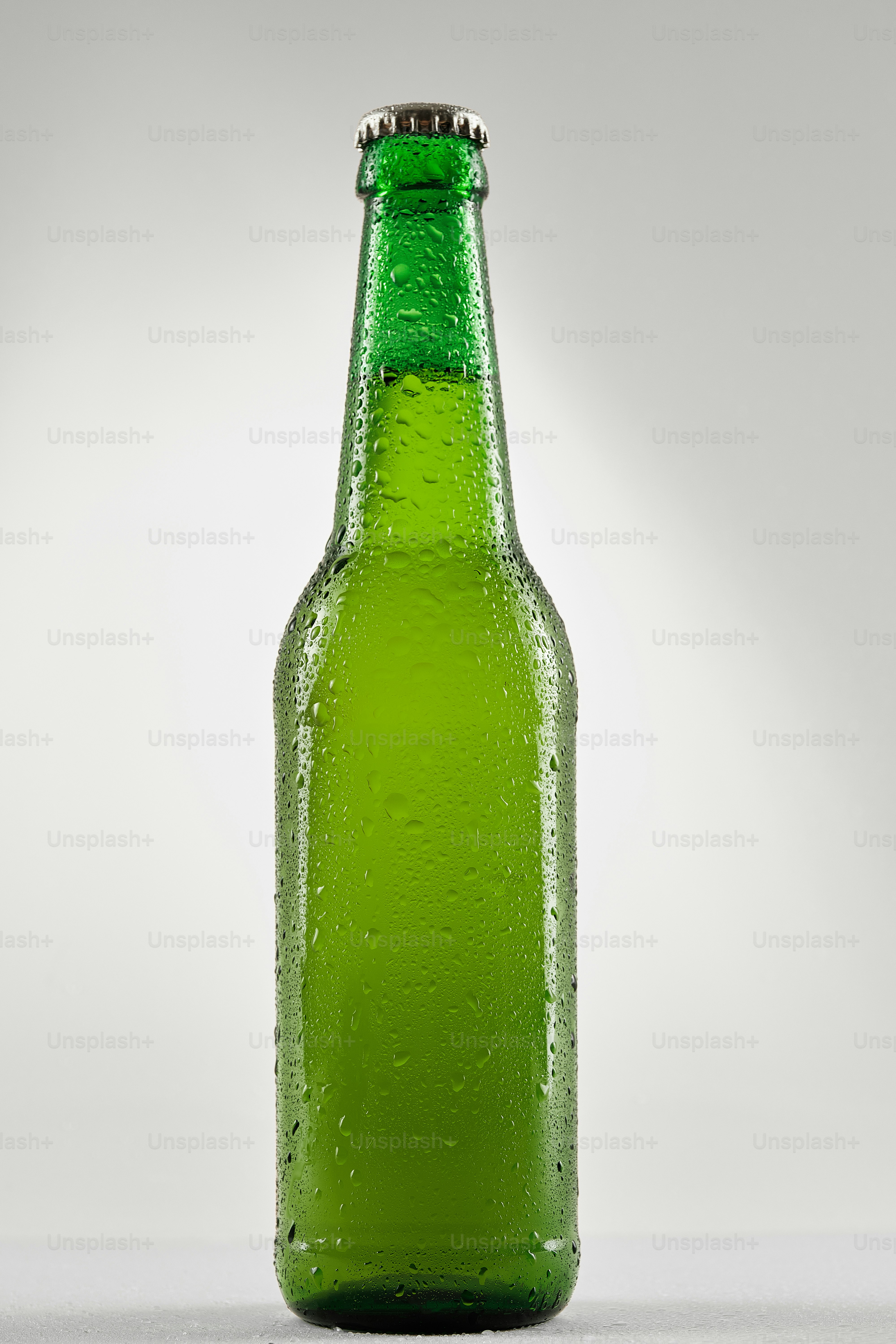 750+ [HQ] Beer Bottle Pictures | Download Free Images & Stock Photos on ...