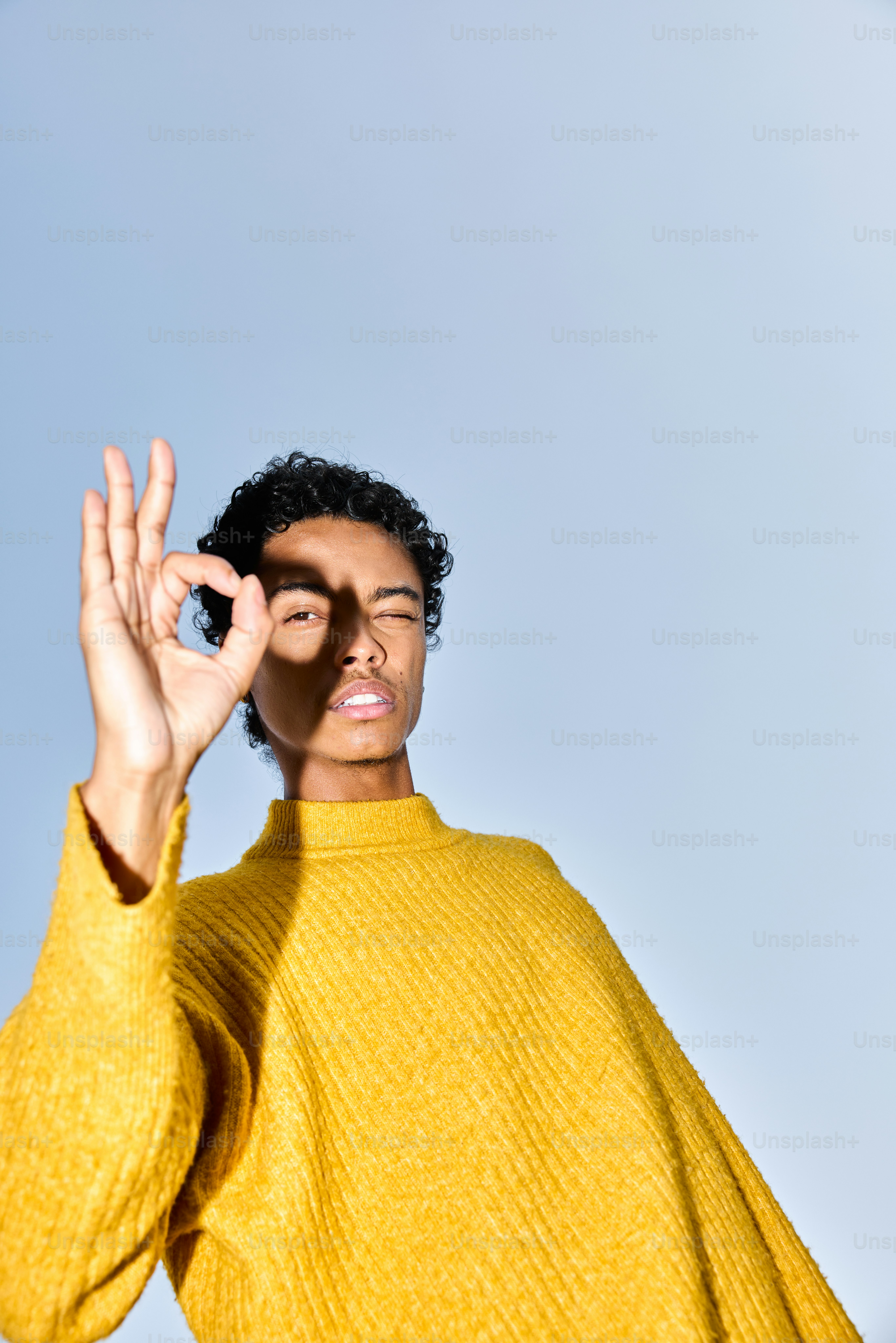 Flashy Portraits | Uriel | 34 best free fashion, flashy, guy, and light ...