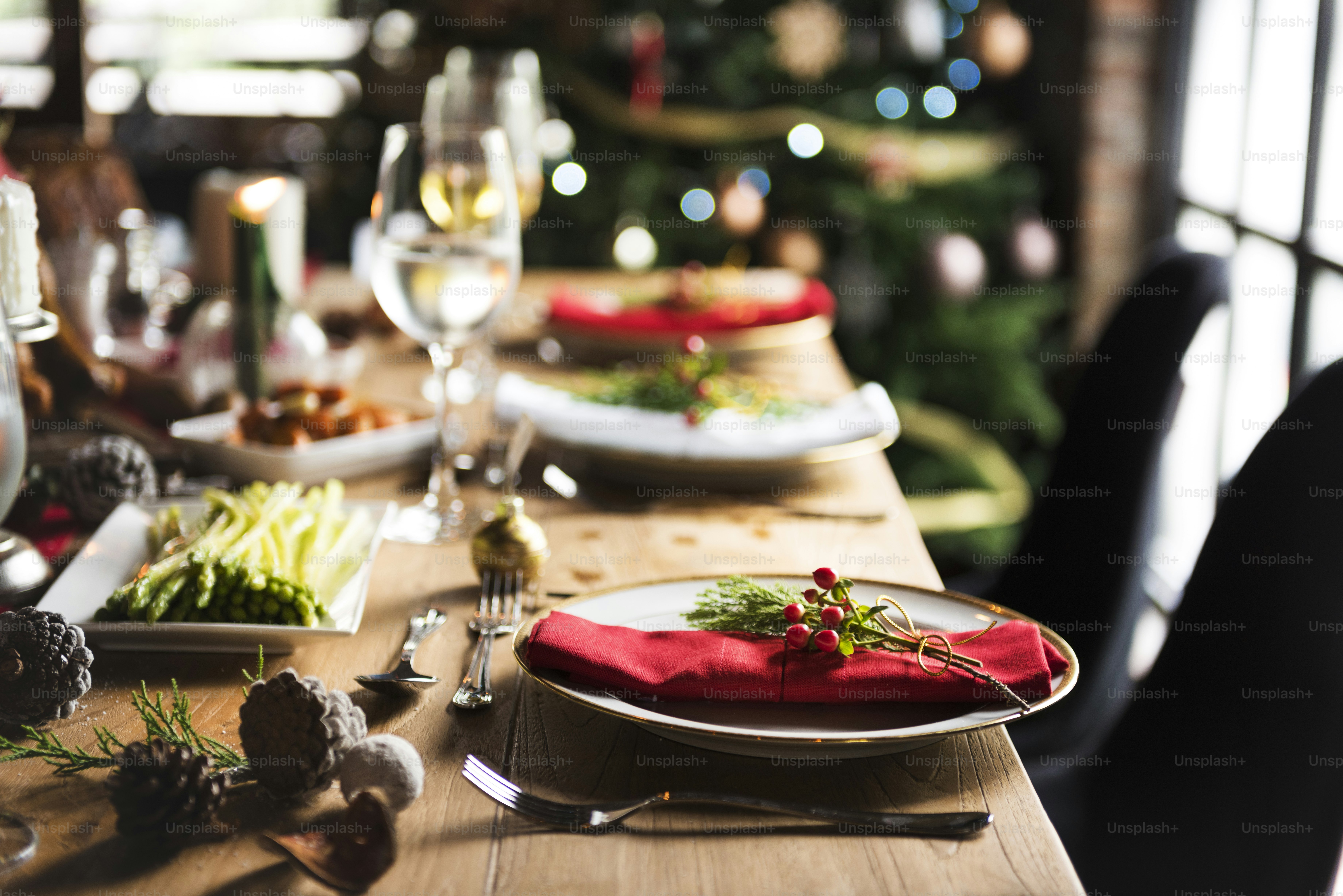 Christmas Family Dinner Table Concept photo – Photography Image on Unsplash