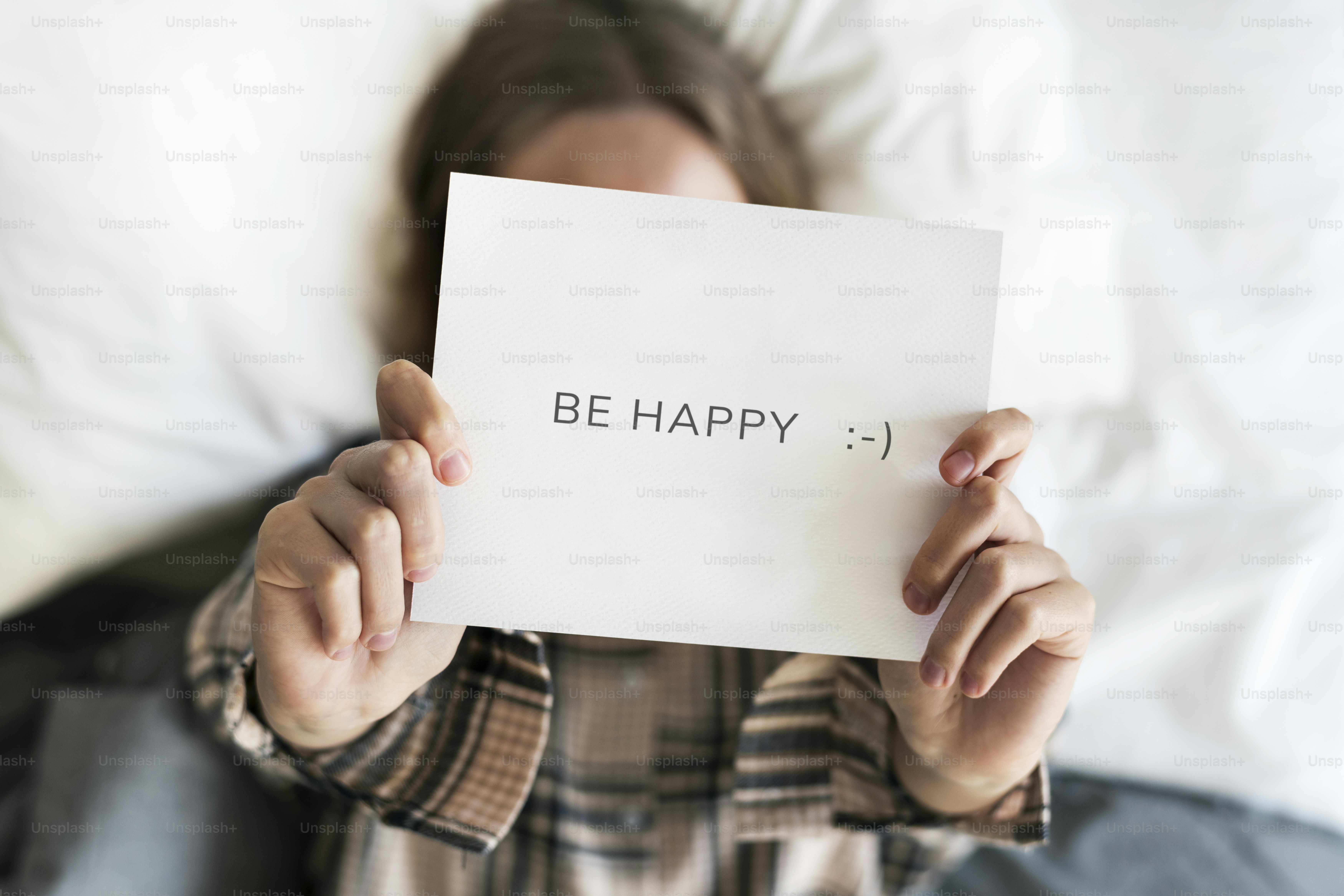 Young woman showing Be Happy paper card photo – Young women Image on ...