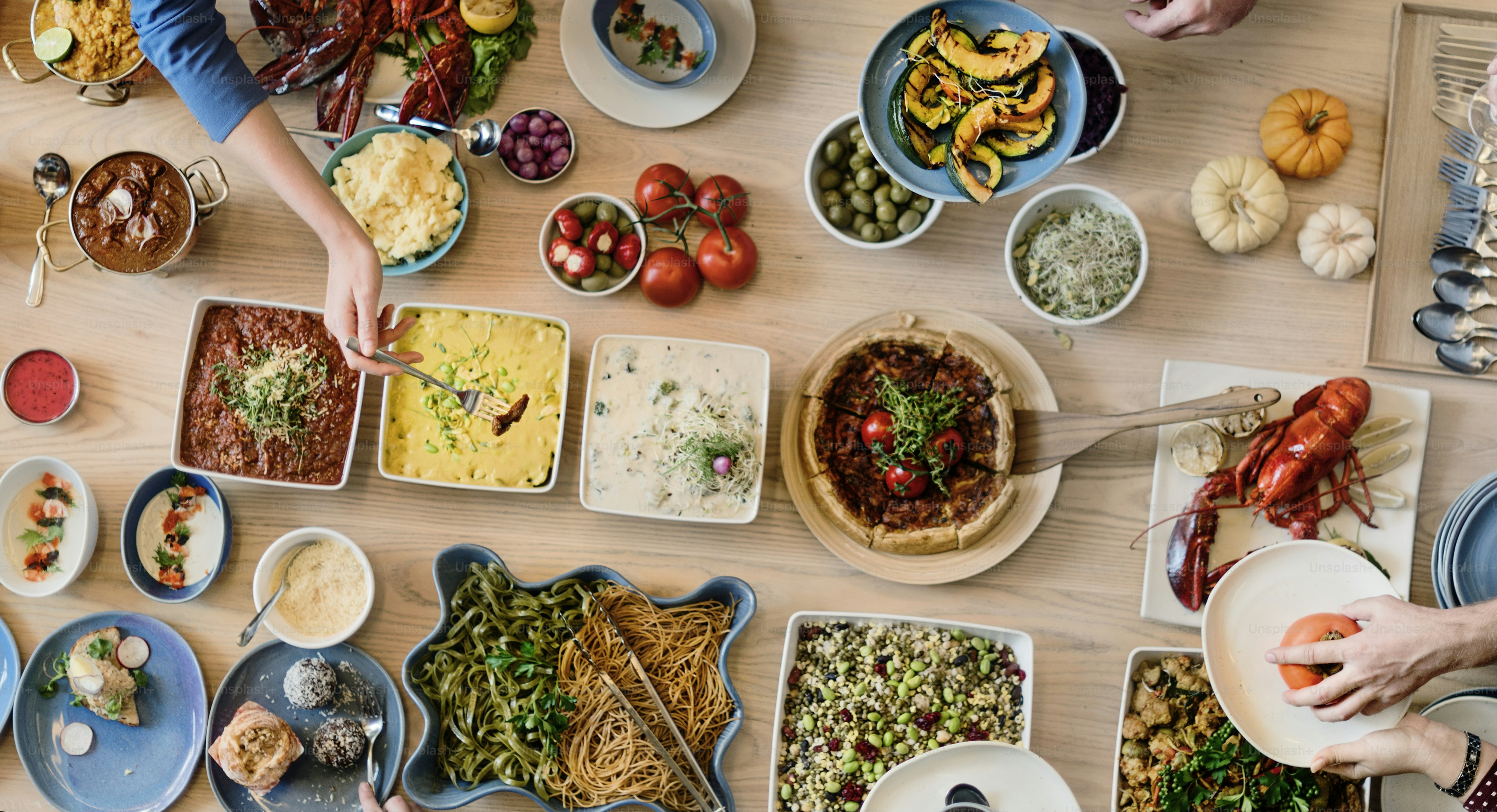 Friends Party Buffet Enjoying Food Concept photo – Photography Image on ...