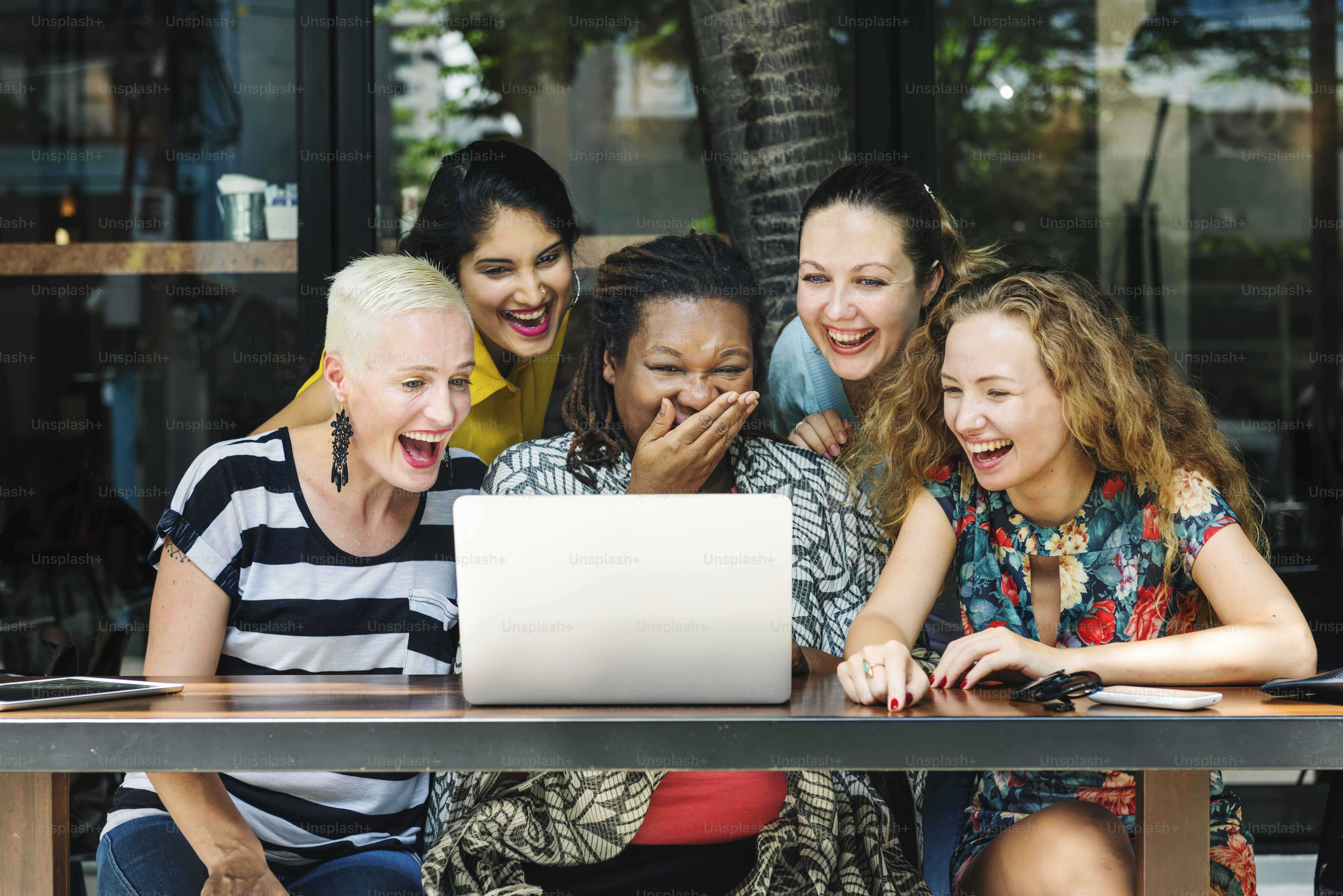 Girlfriends Hangout Laptop Funny Concept photo – Female friendship ...