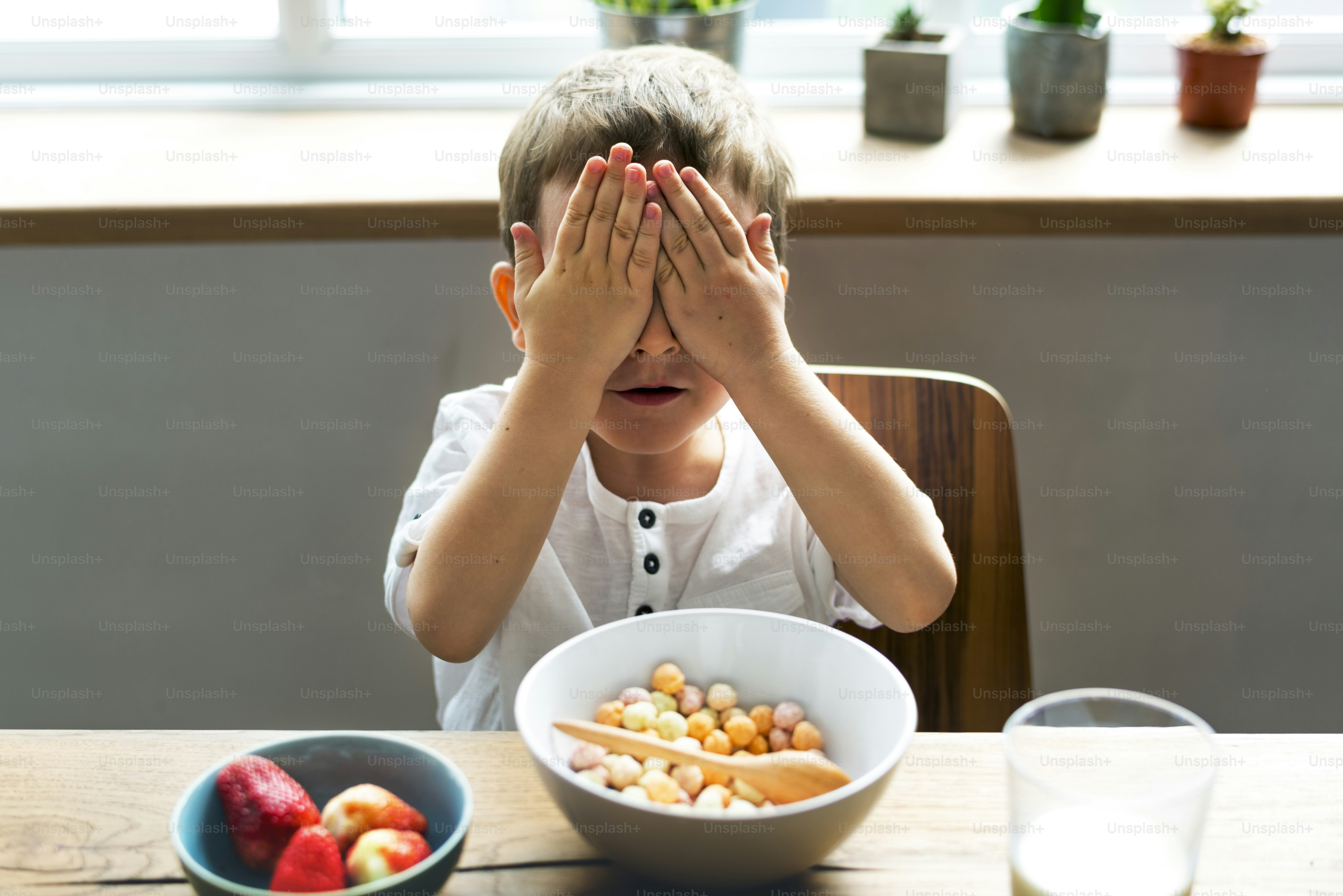 Son Eating Breakfast Morning Healthy photo – Photography Image on Unsplash