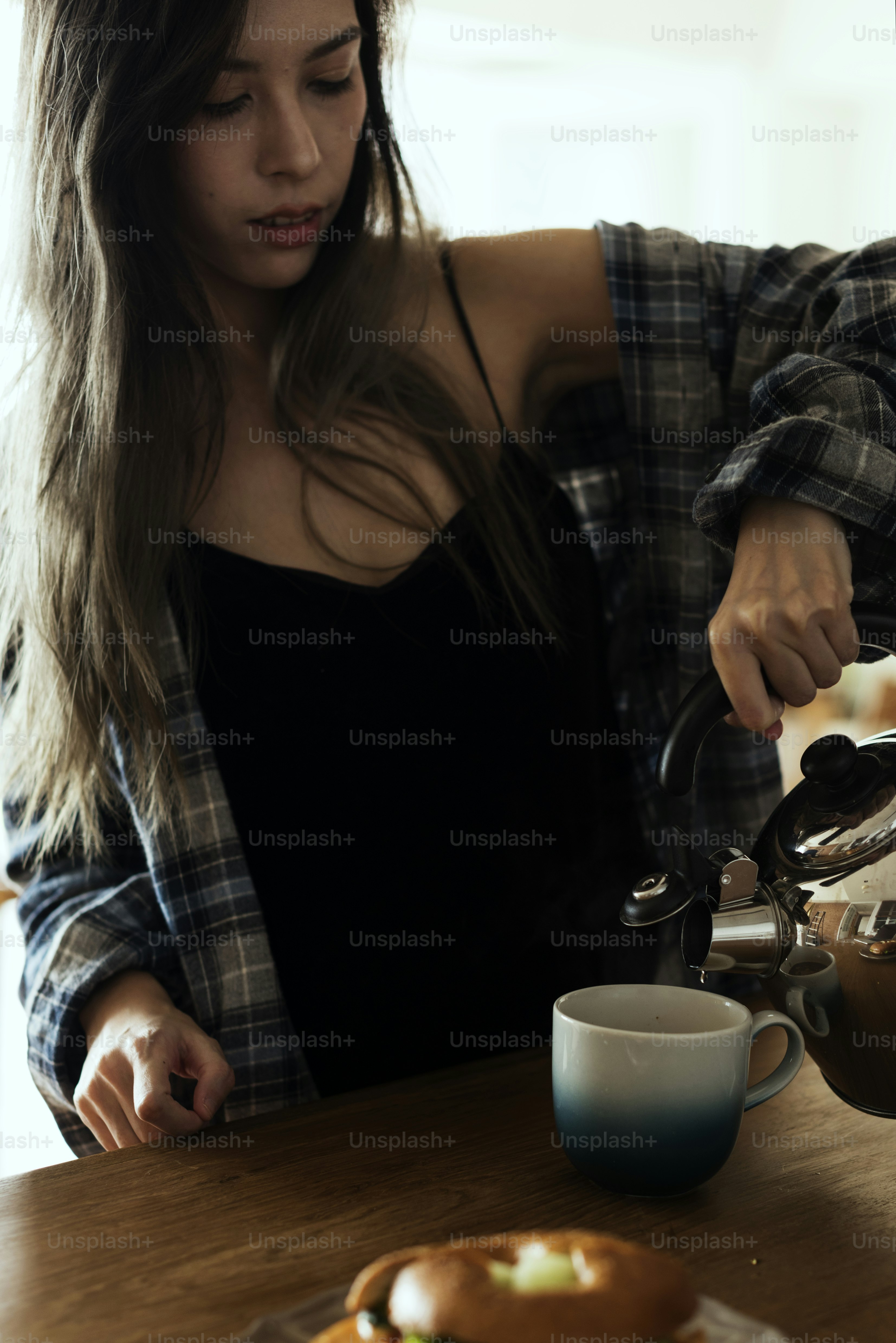 Woman lifestyle fashion shoot photo – Hipster culture Image on Unsplash