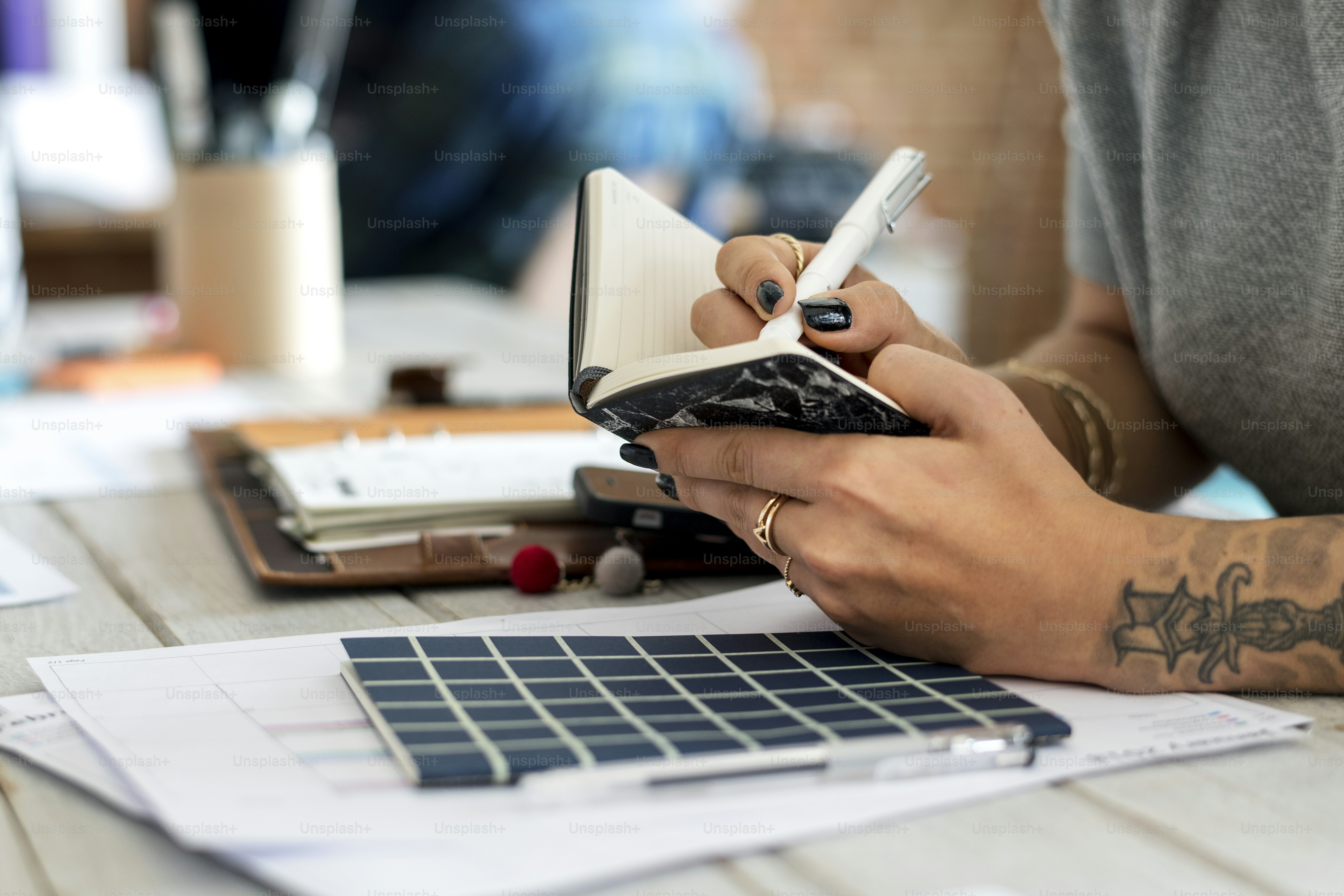 Caucasian woman taking a note from meeting photo – Meeting Image on Unsplash