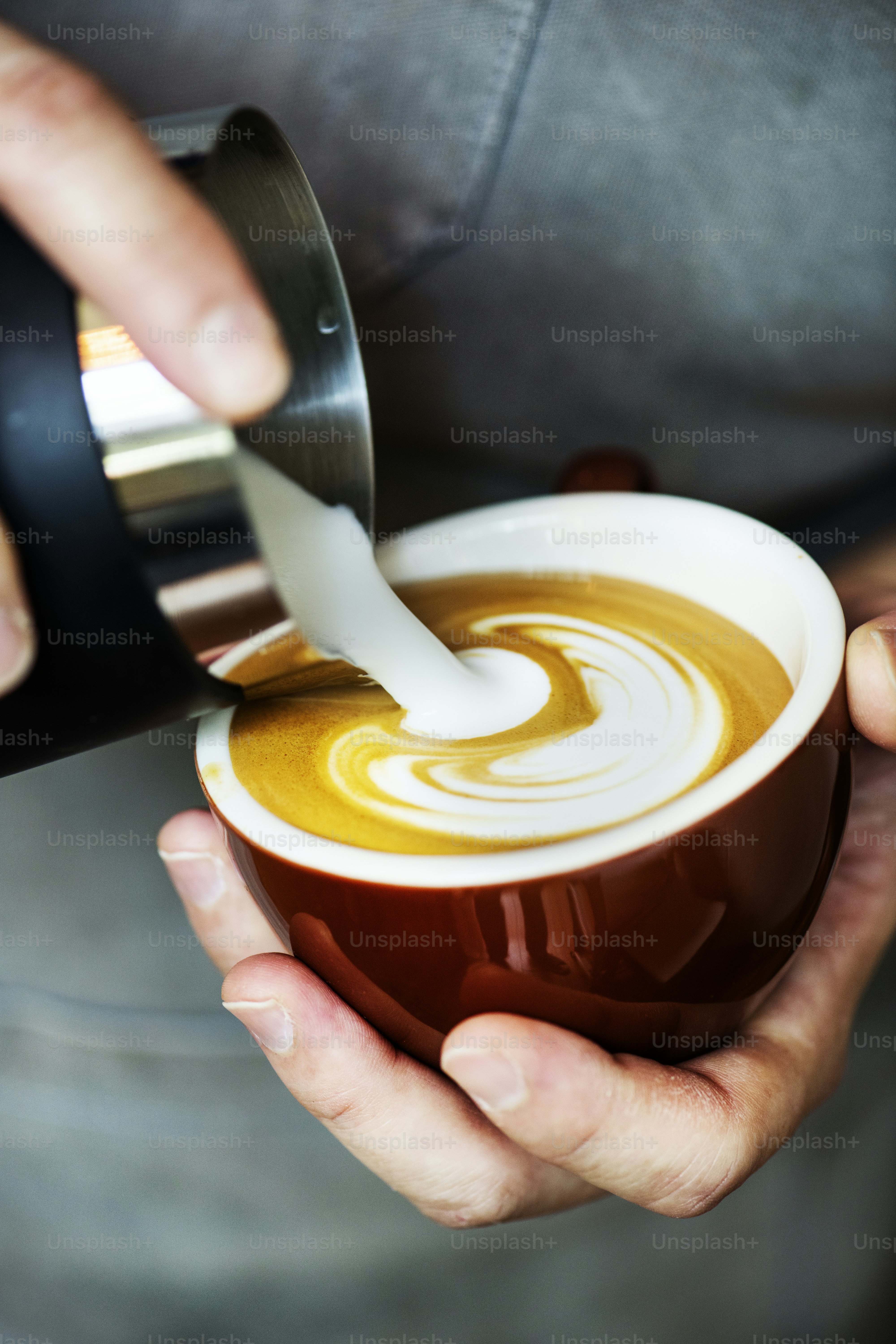 Closeup of barista making latte art photo – Morning Image on Unsplash