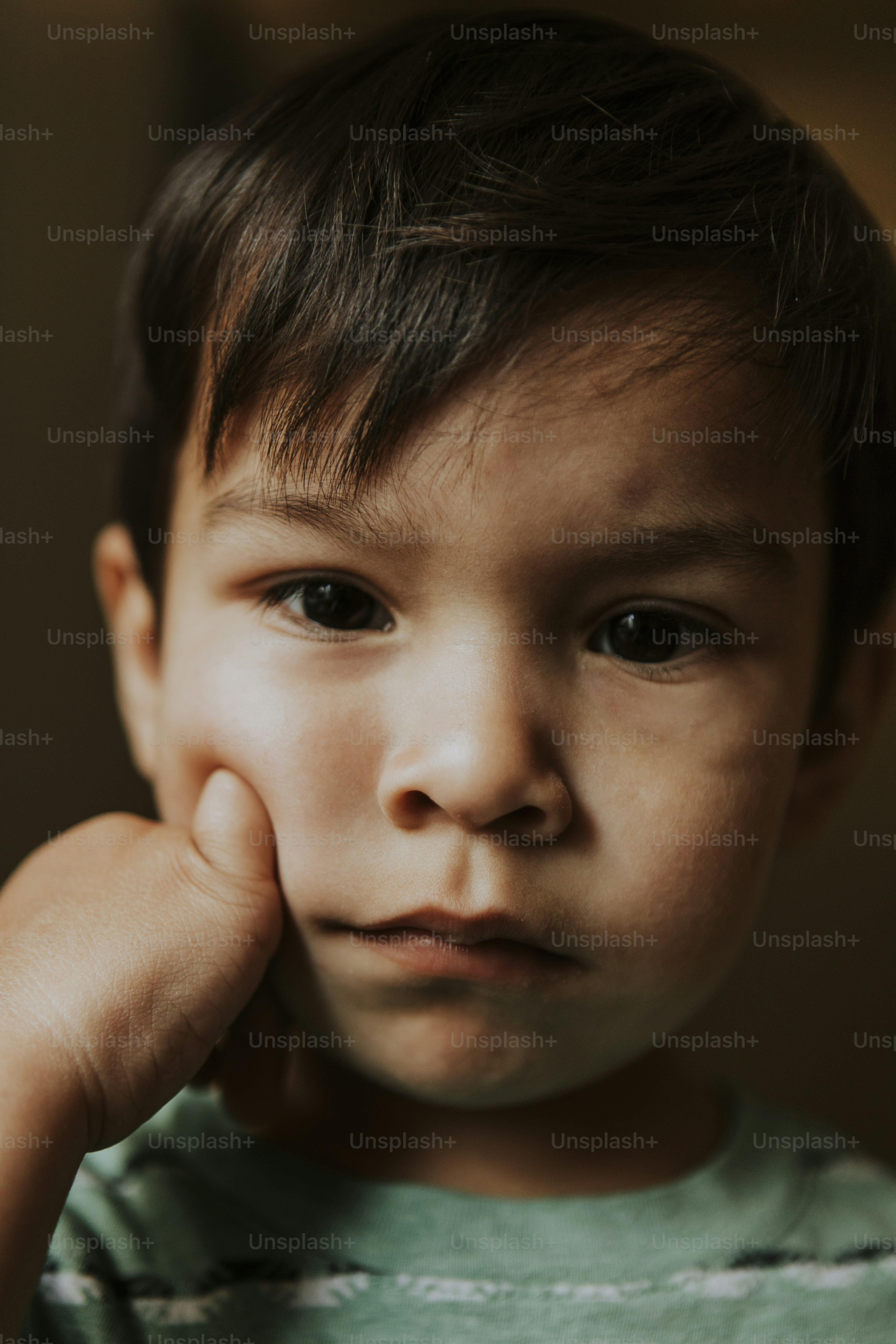 Skeptical face portrait of a kid photo – Portrait Image on Unsplash