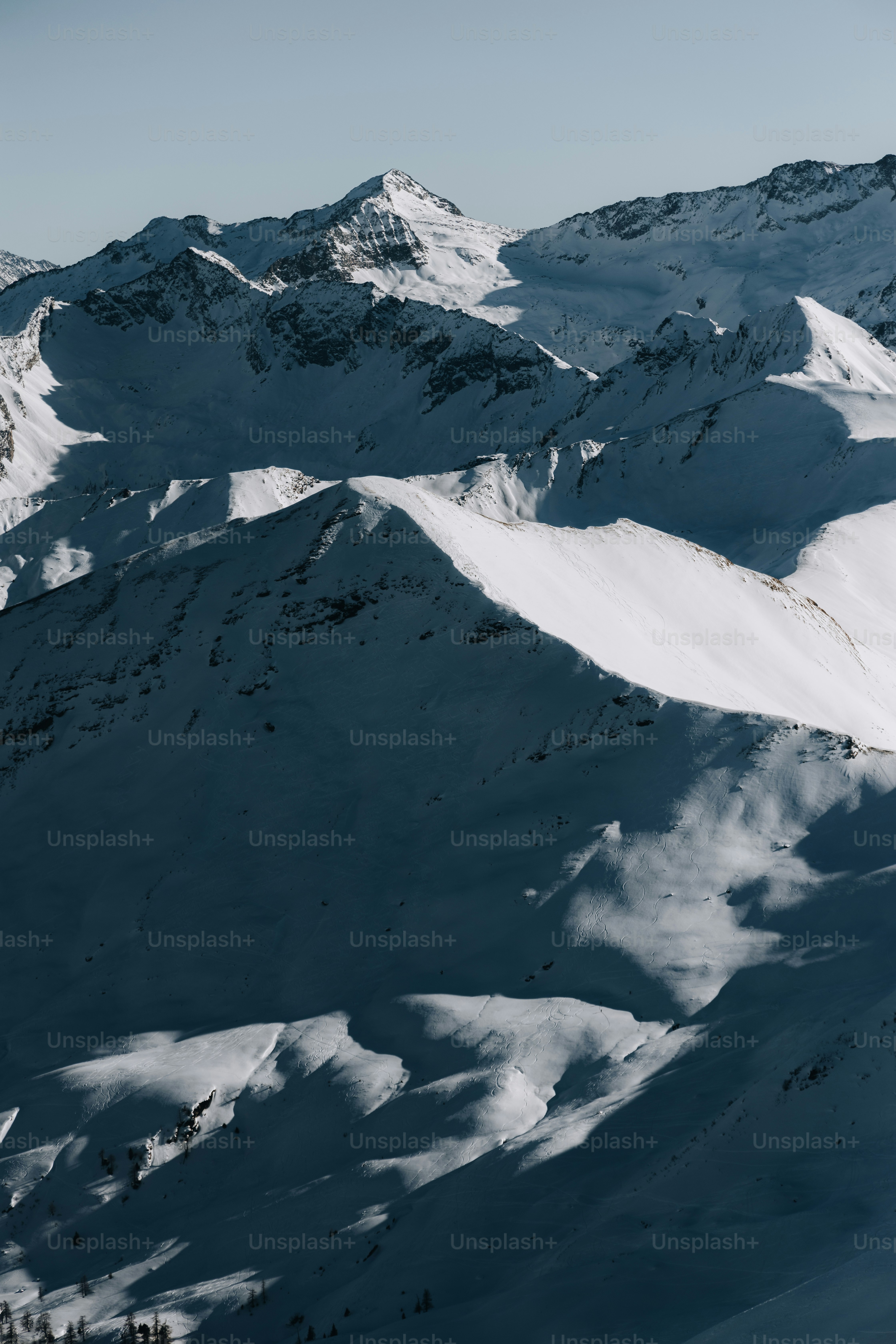 Winter Backgrounds | 50 best free photos on Unsplash