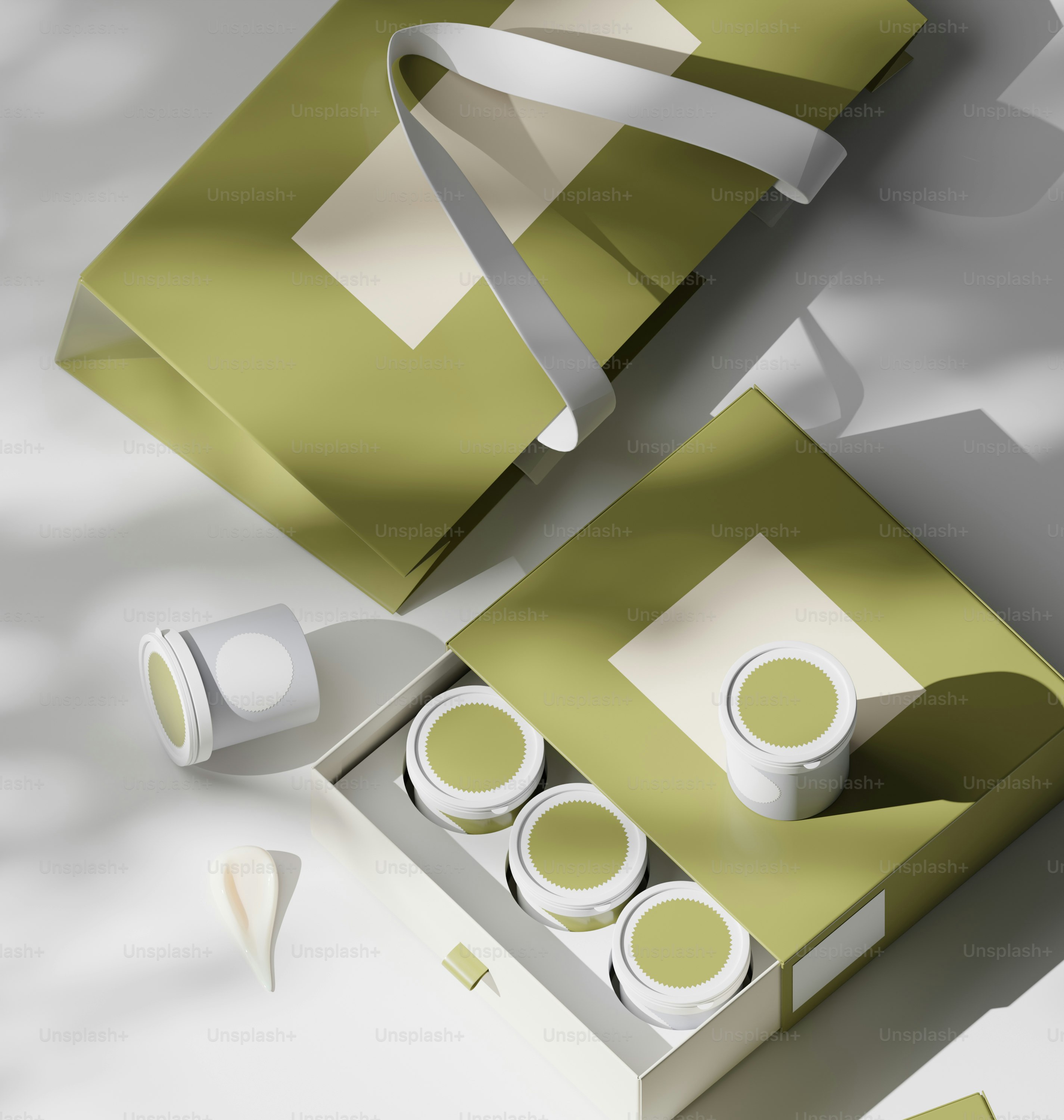 A box that has some cups inside of it photo – Product Image on Unsplash