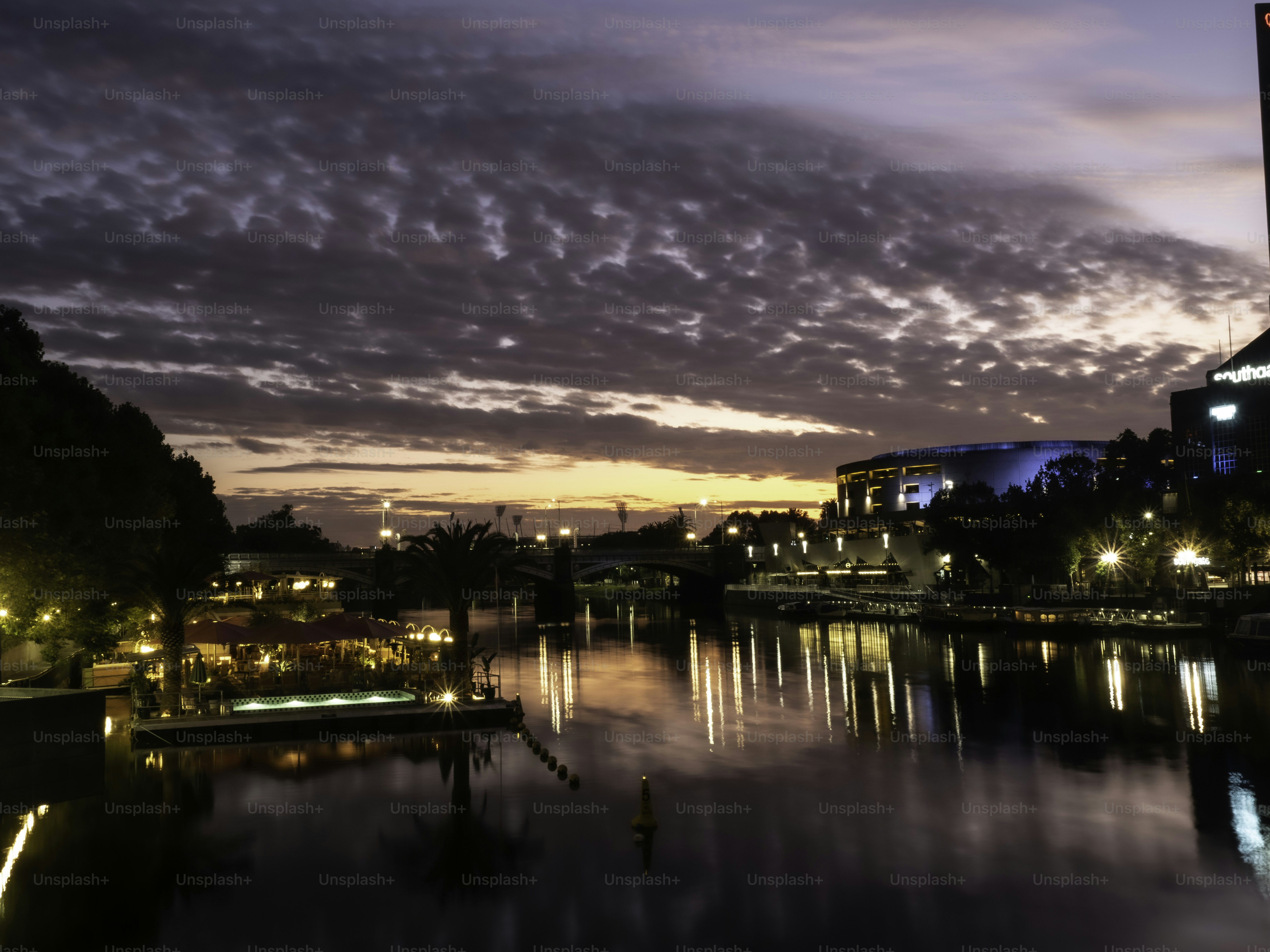Sunrise over Melbourne and the Princes Bridge St Kilda Road photo ...