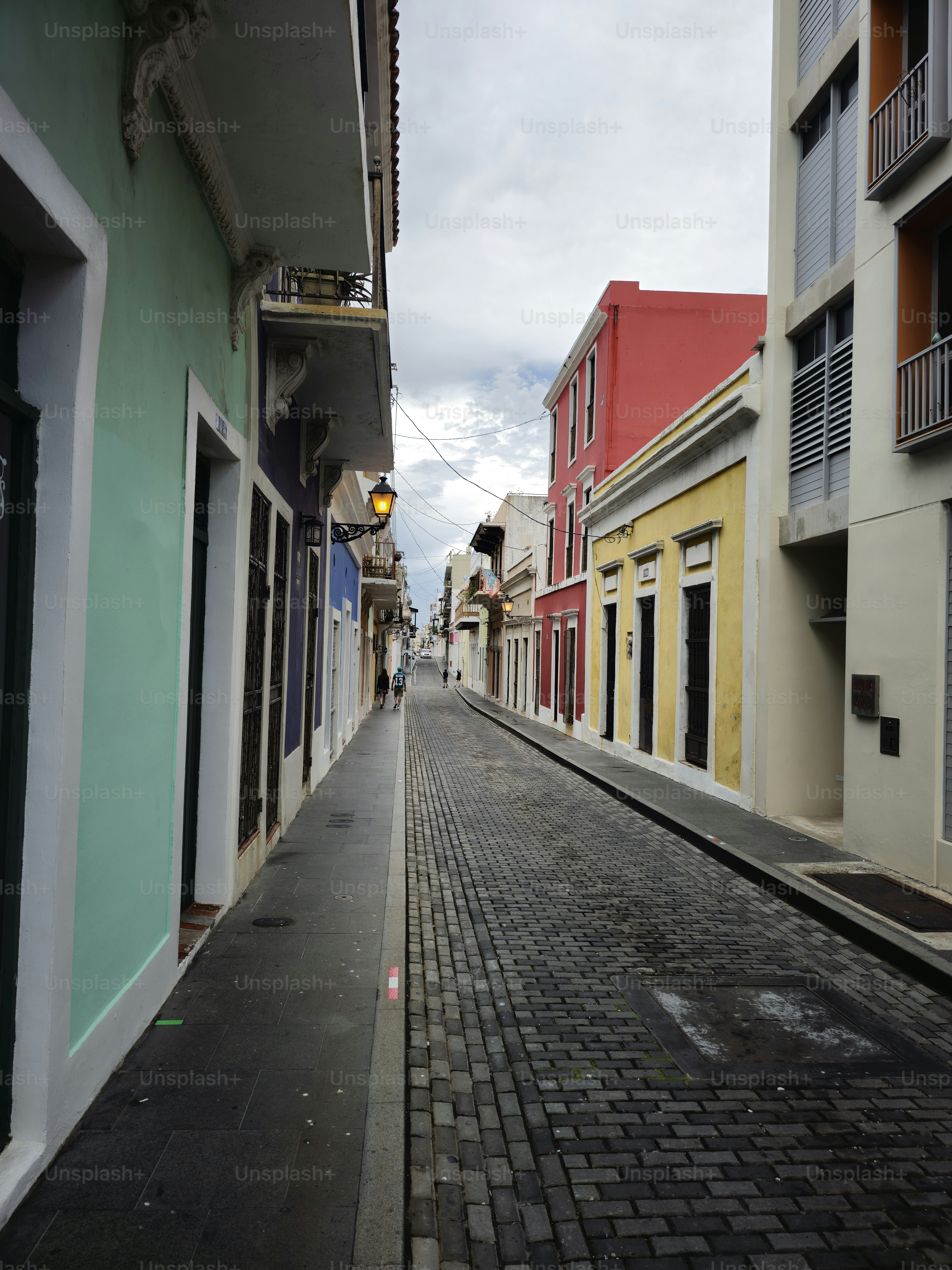 Narrow beautiful Street in Old San Juan photo – Capital cities Image on ...