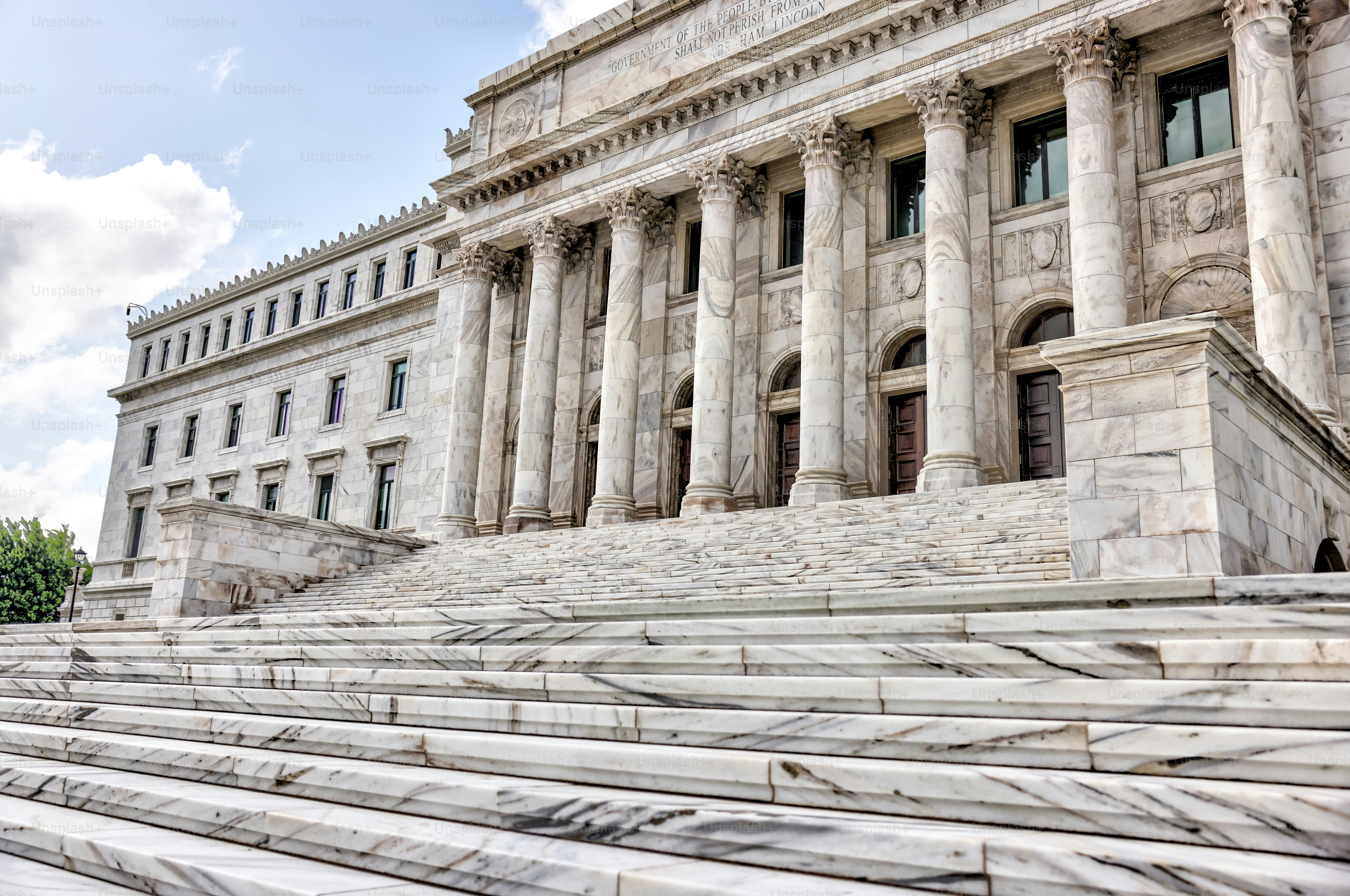 San Juan, Puerto Rico - 26 de marzo de 2024: Capitolio de Puerto Rico ...