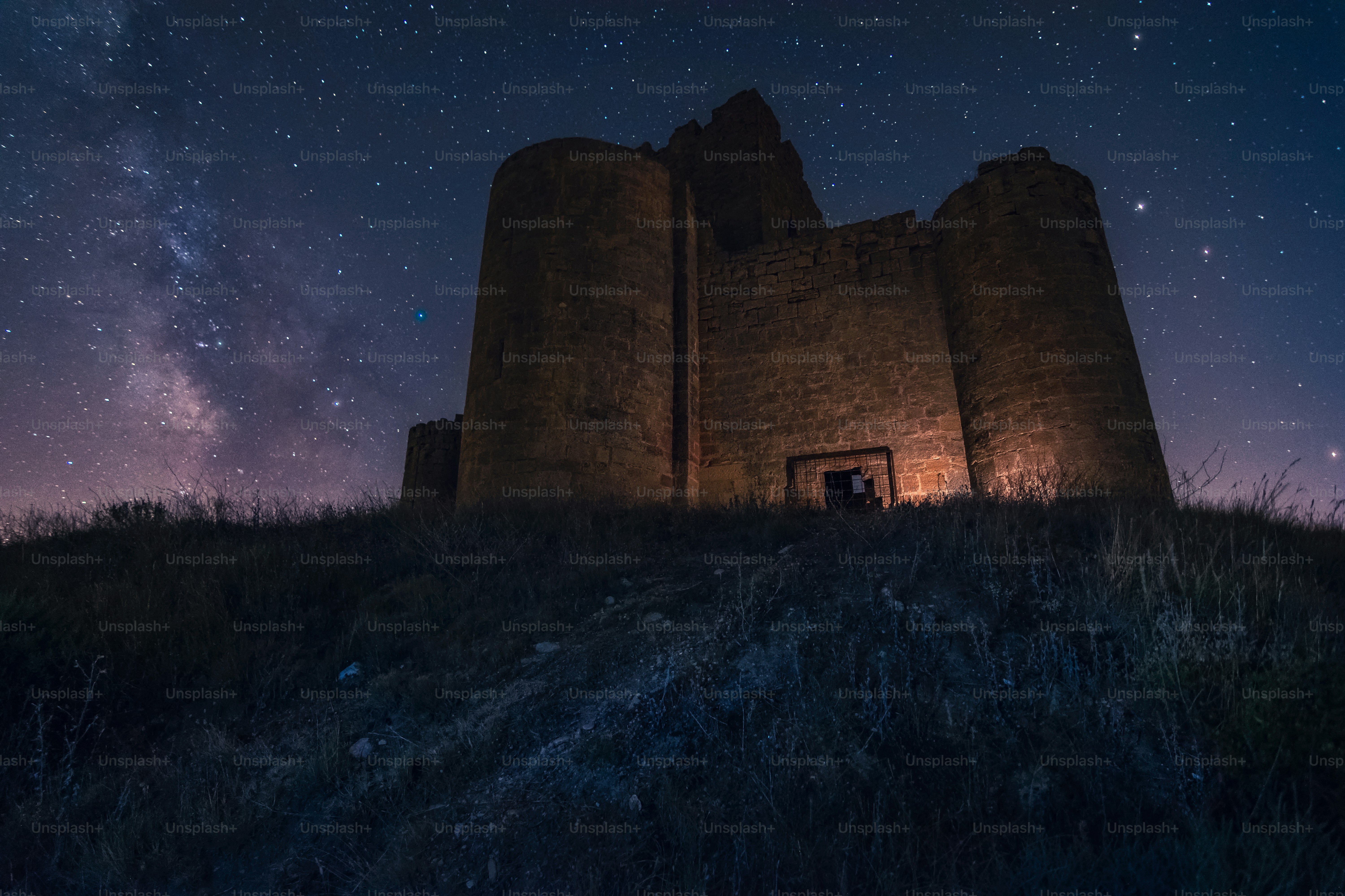 Milky Way at the Davalillo castle ruins on a summer night. photo ...