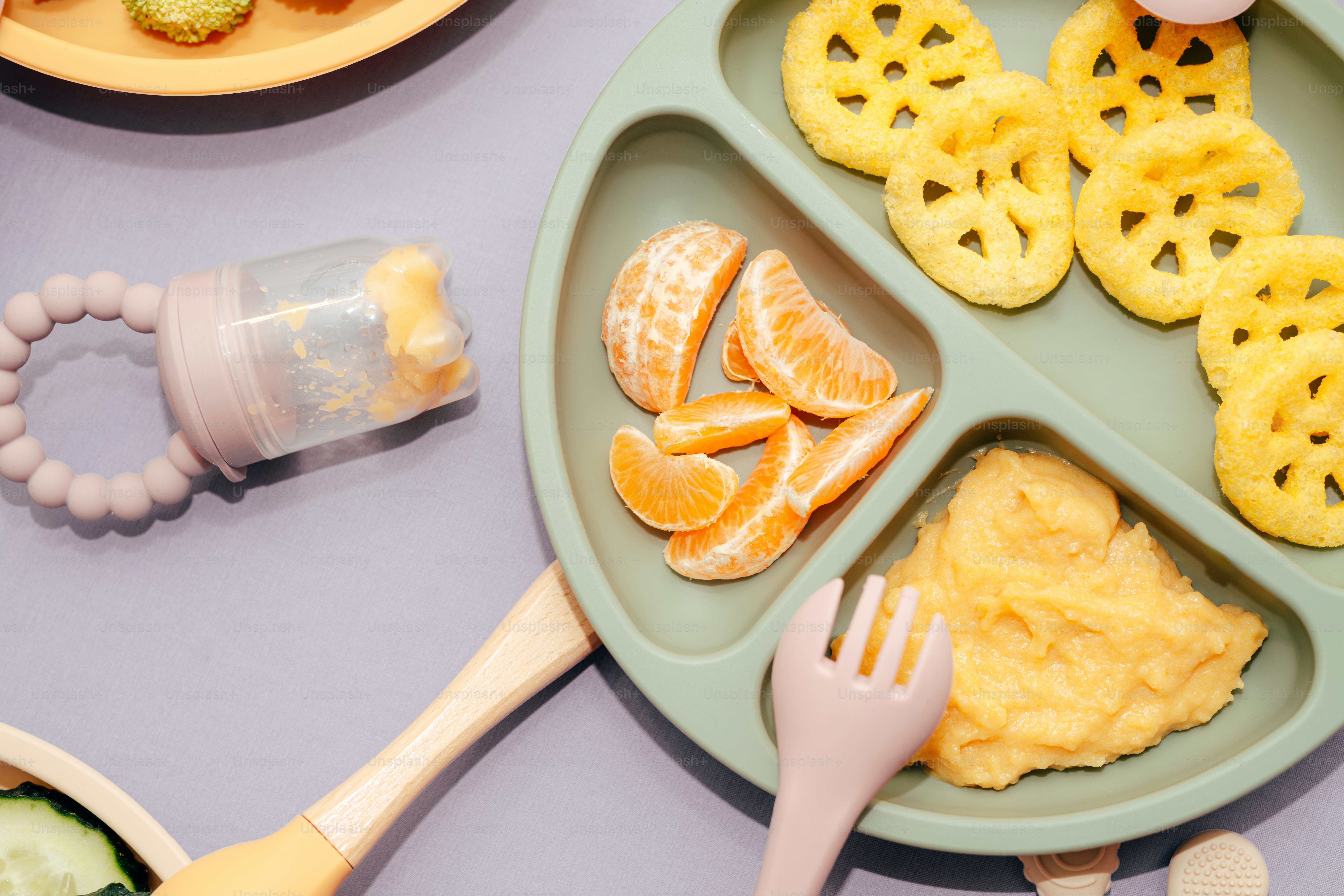 A child's plate of food on a table photo – Food Image on Unsplash