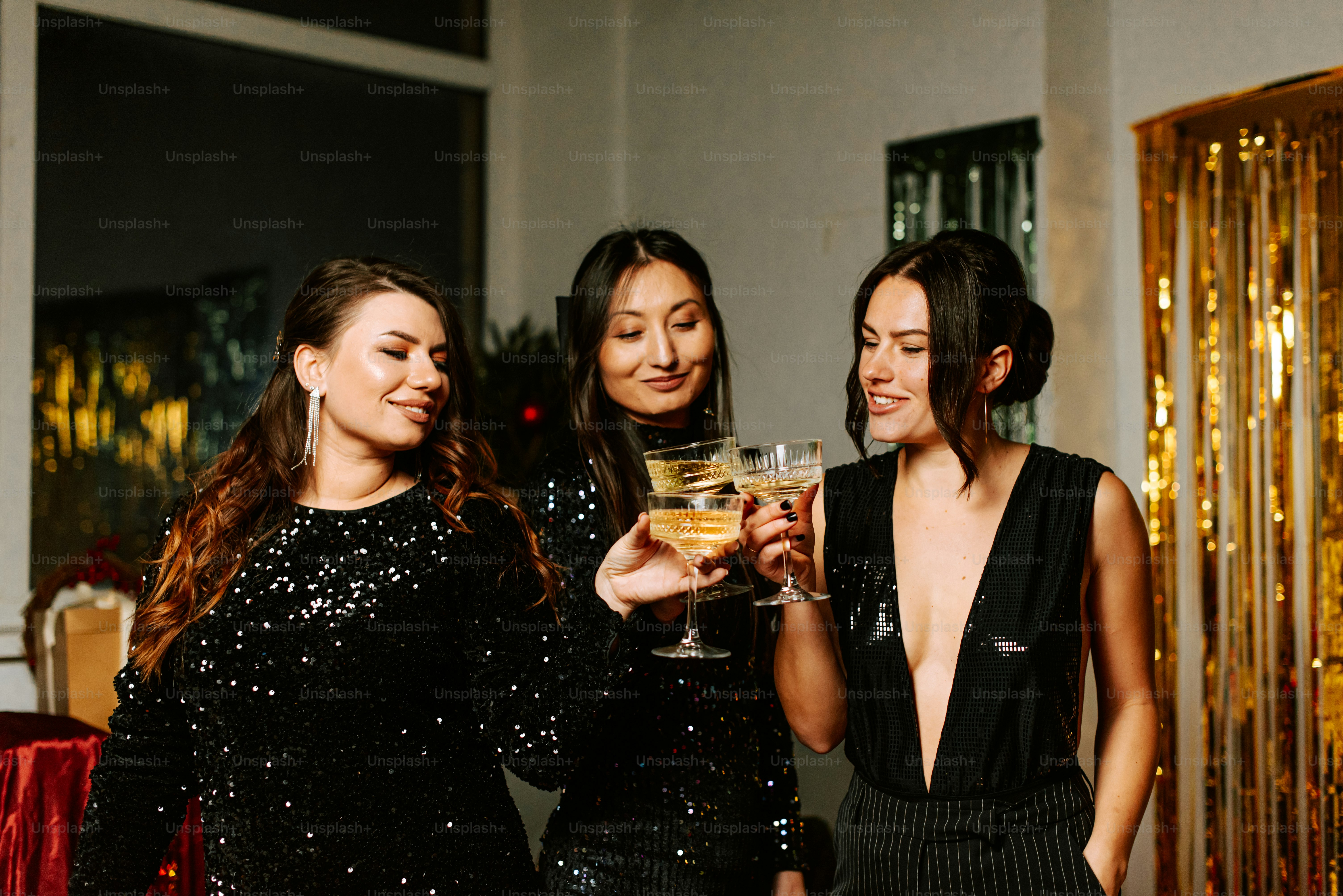 Festive Party Pictures | Download Free Images on Unsplash