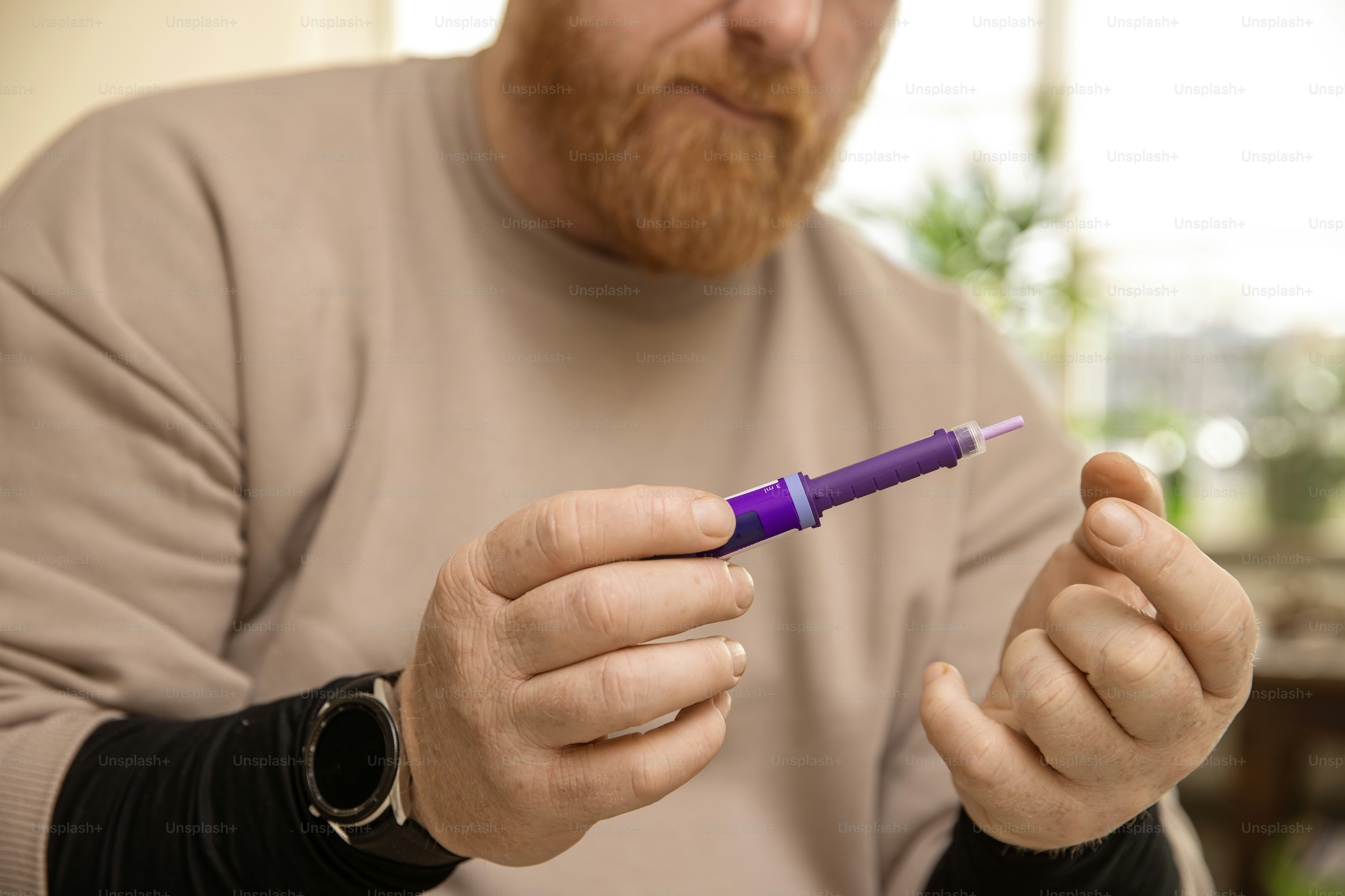 Semaglutide injection for unknown person photo – People Image on Unsplash