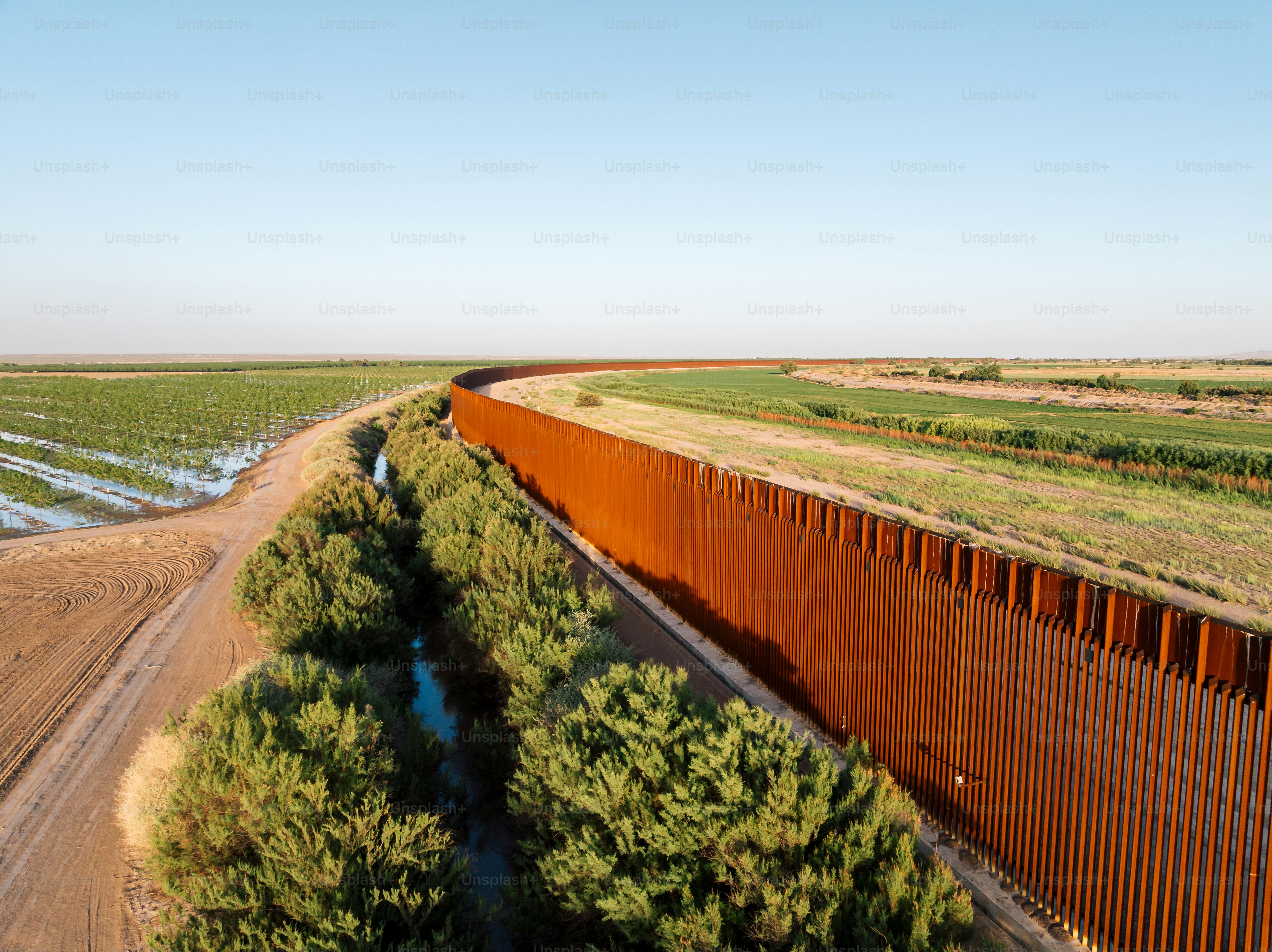 U.S. Southern Border Wall Fence separating El Paso, Texas and Ciudad ...