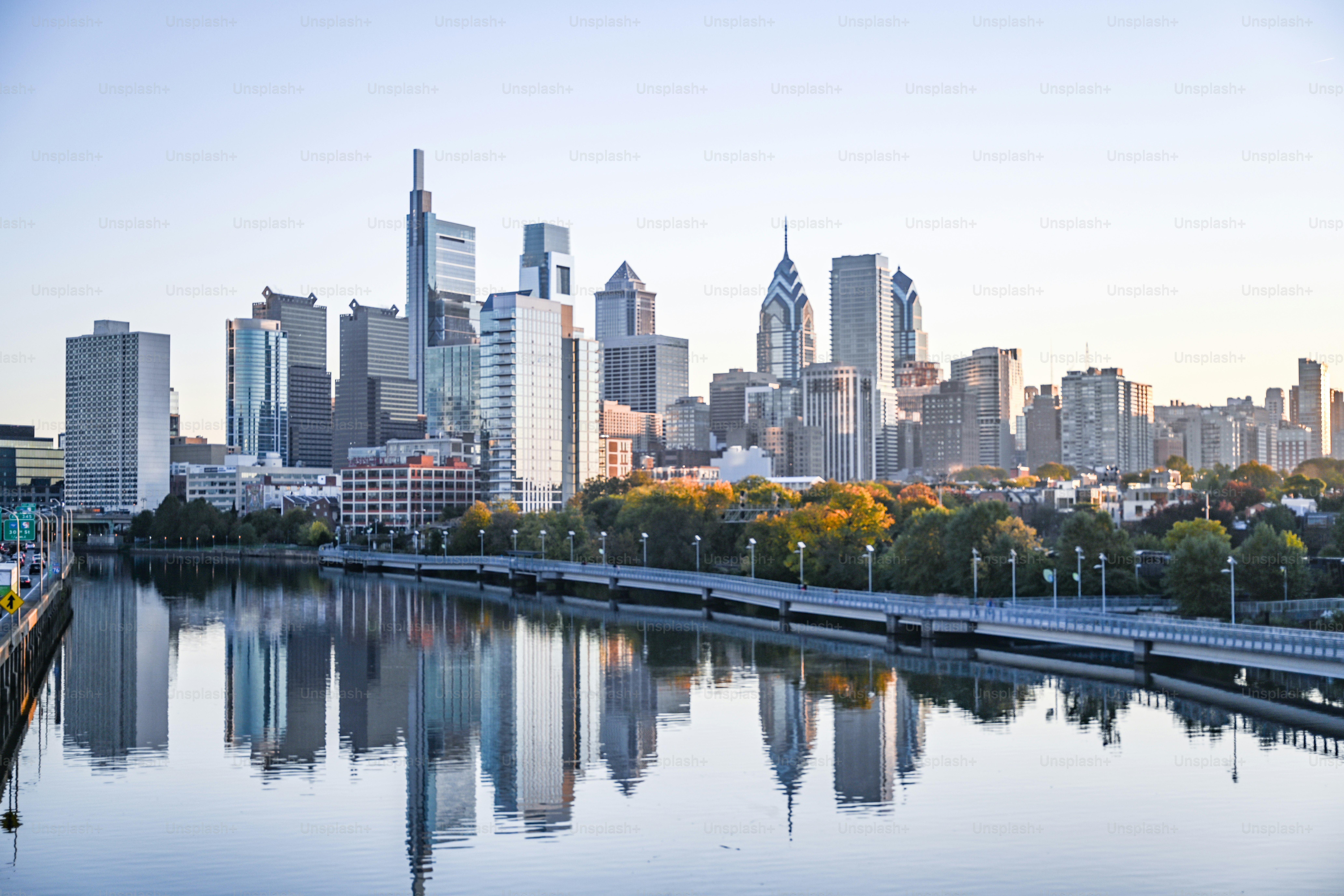 Center city Philadelphia, skyline. photo – Business Image on Unsplash