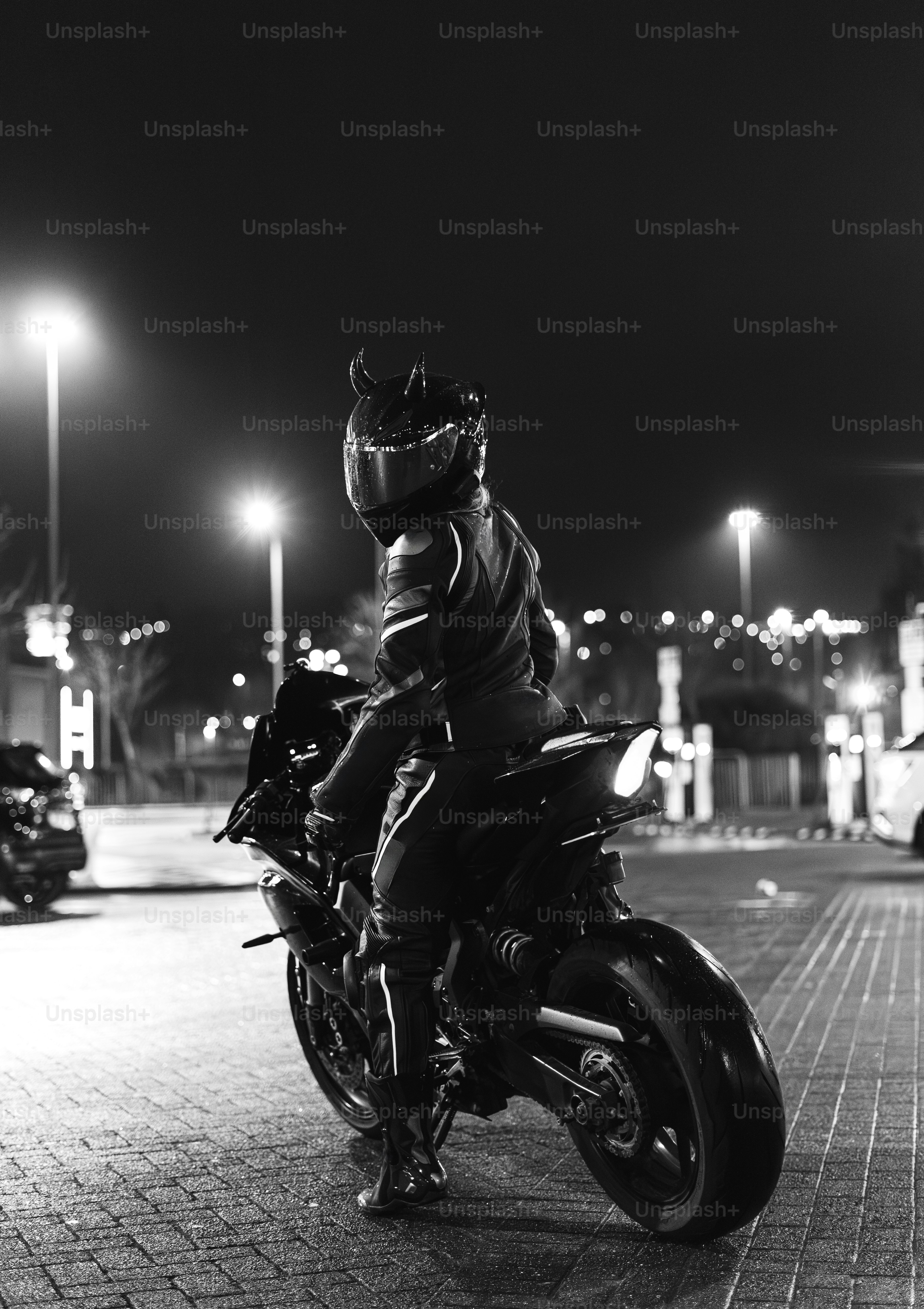 Rode Pictures | Download Free Images on Unsplash