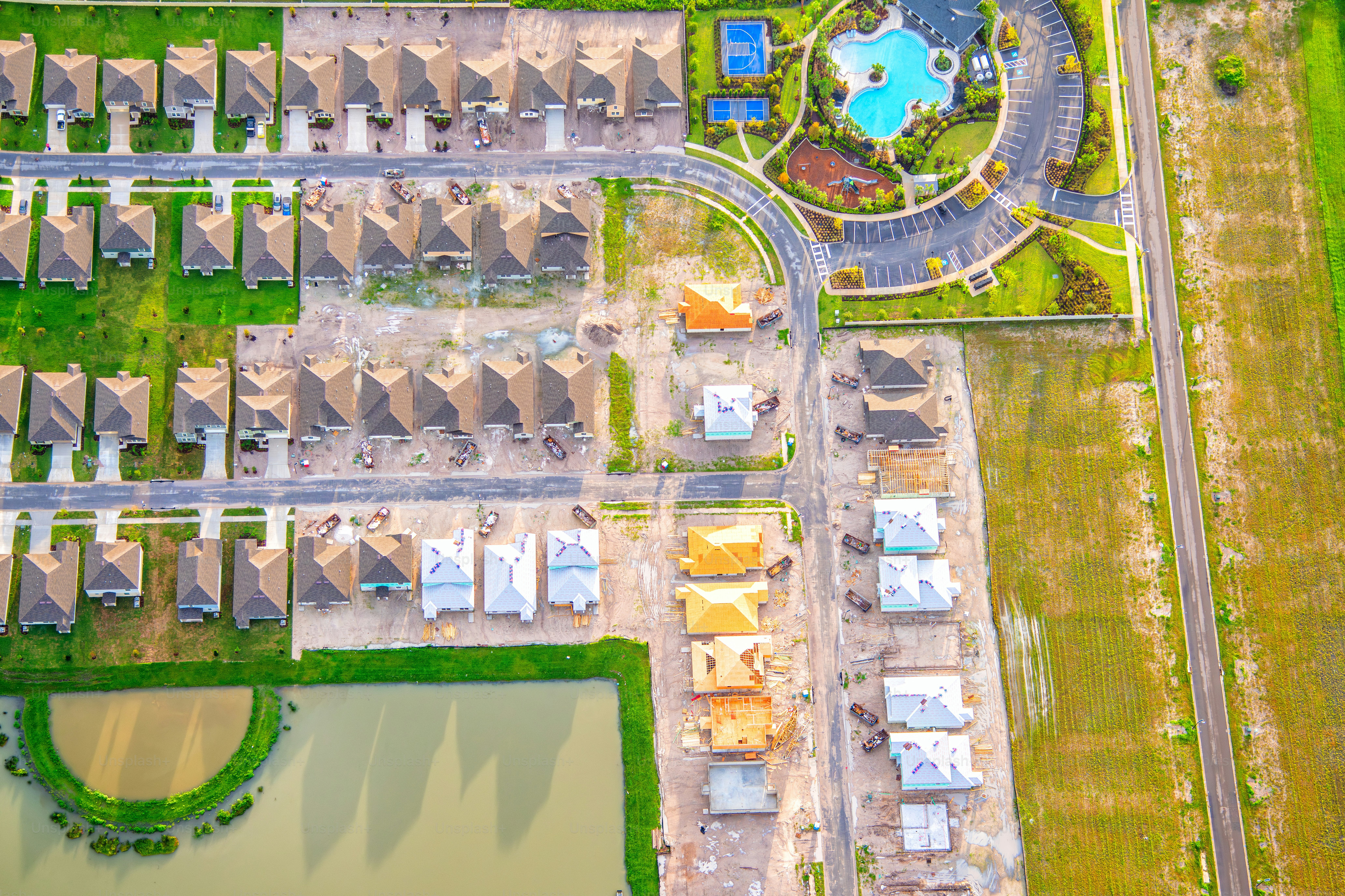 Aerial view of a new suburban Tampa subdivision under construction ...