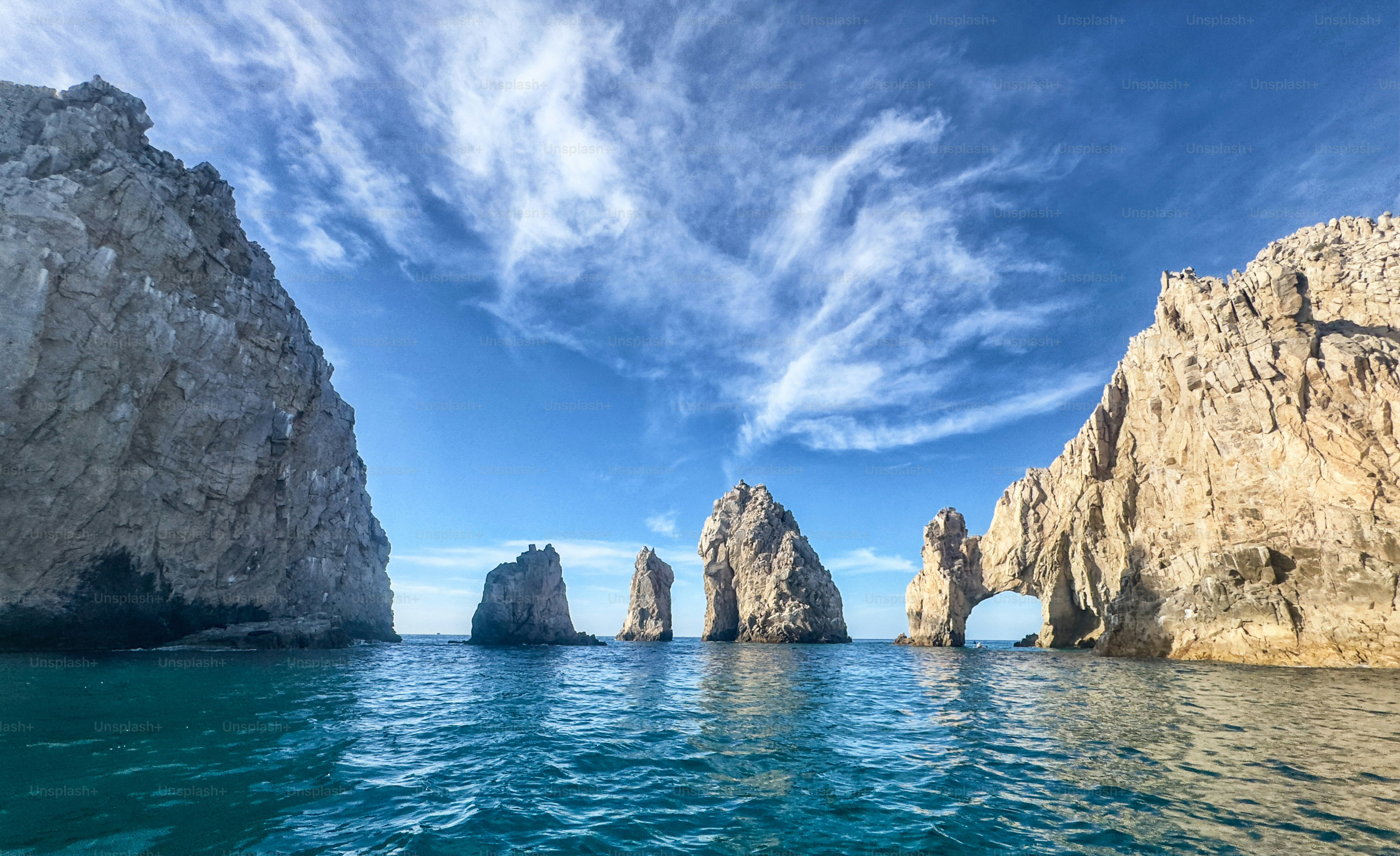 One of the most famous rock formations is the Arch of Cabo San Lucas on ...