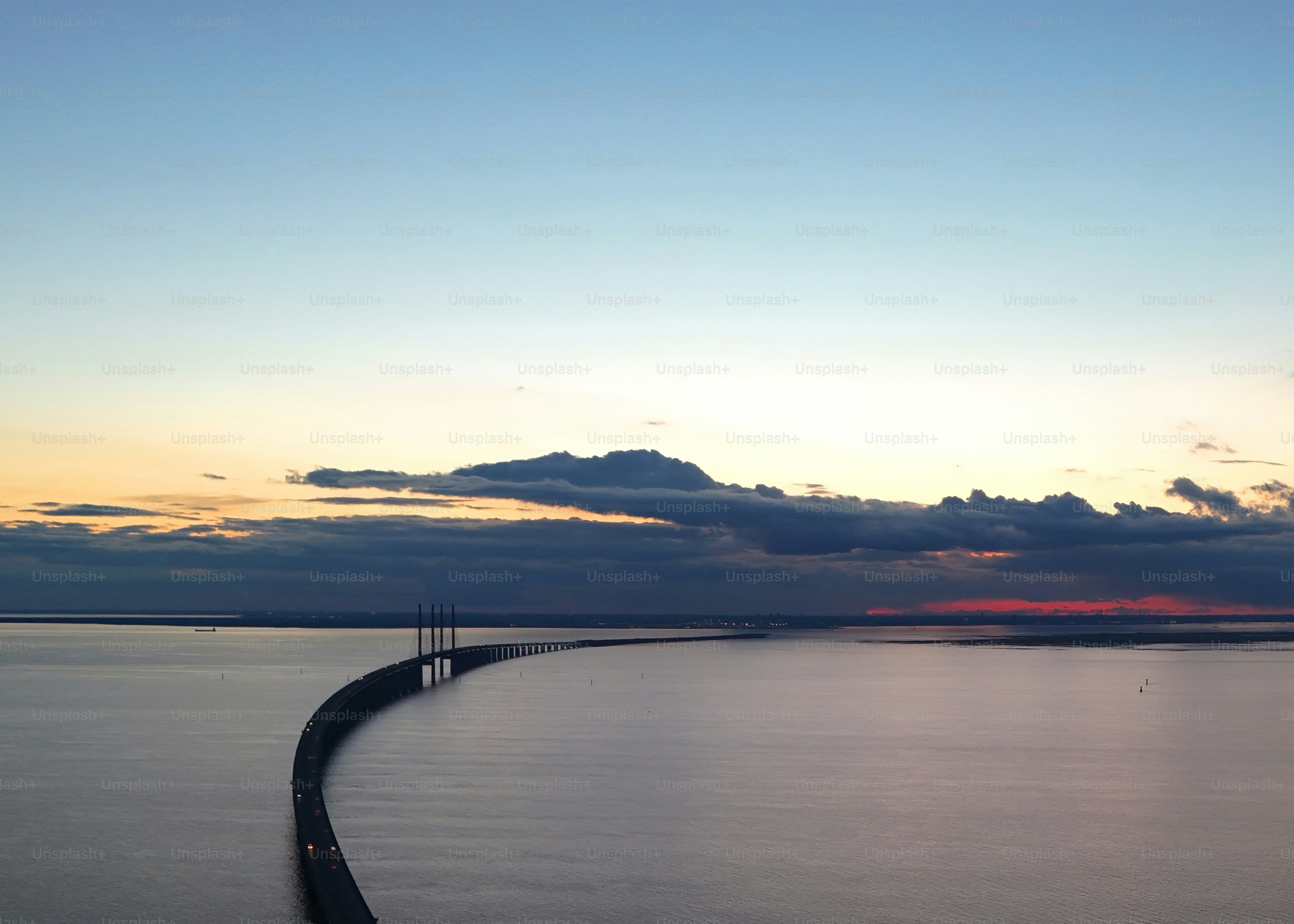 Horizon Landscape Pictures | Download Free Images on Unsplash