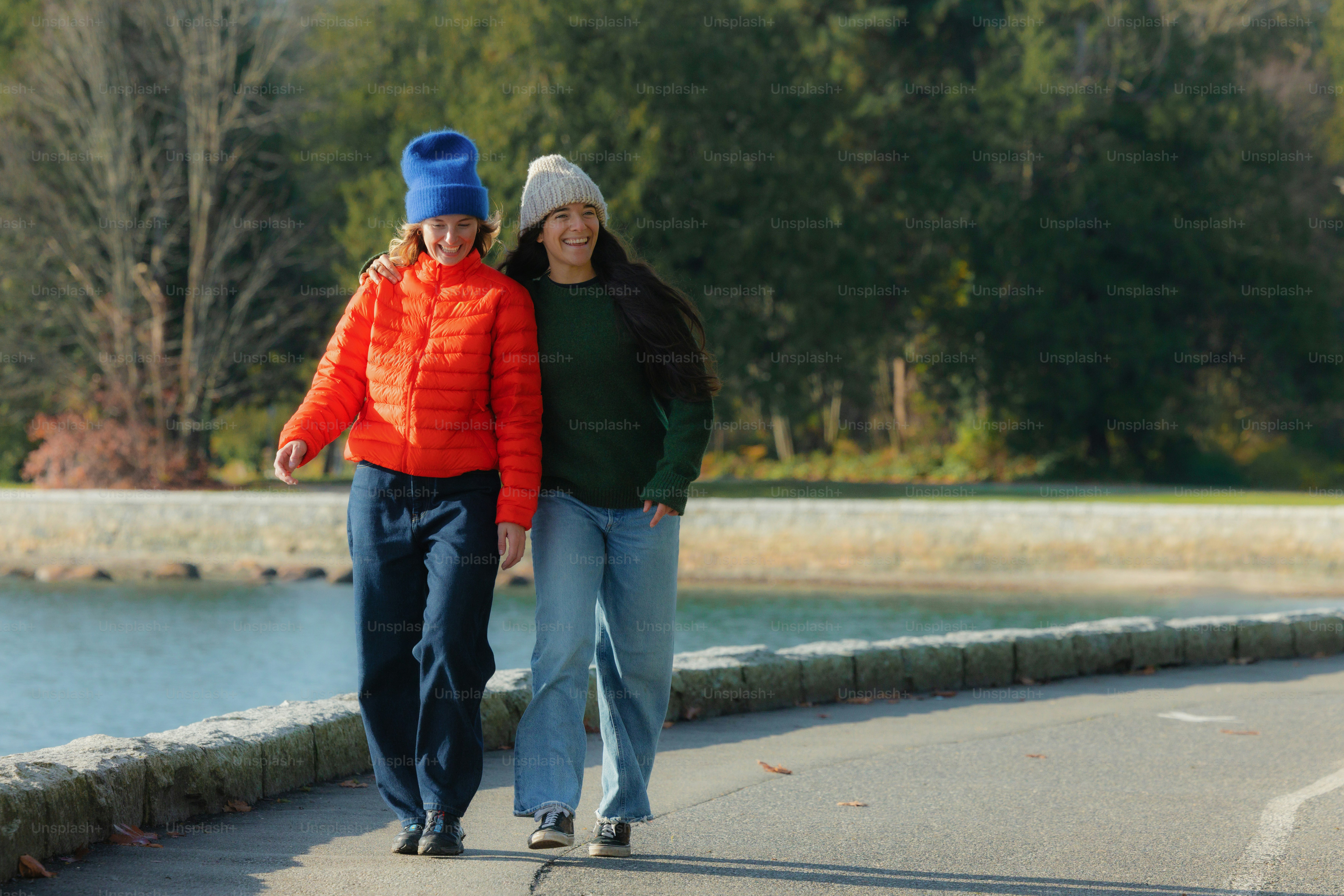 Two People Walking Pictures | Download Free Images on Unsplash
