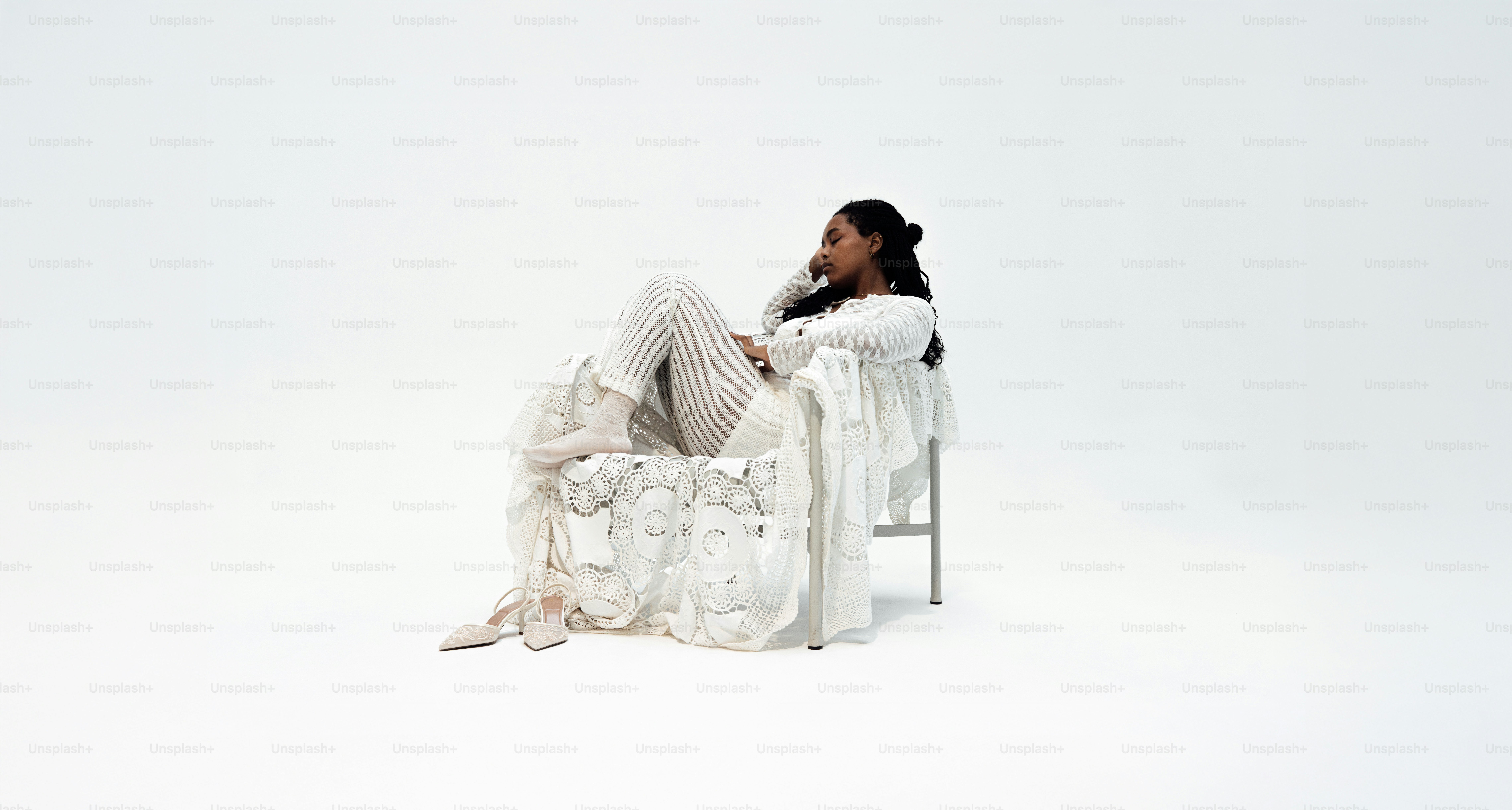 Two hands embracing a person in a lace dress photo – Texture Image on ...